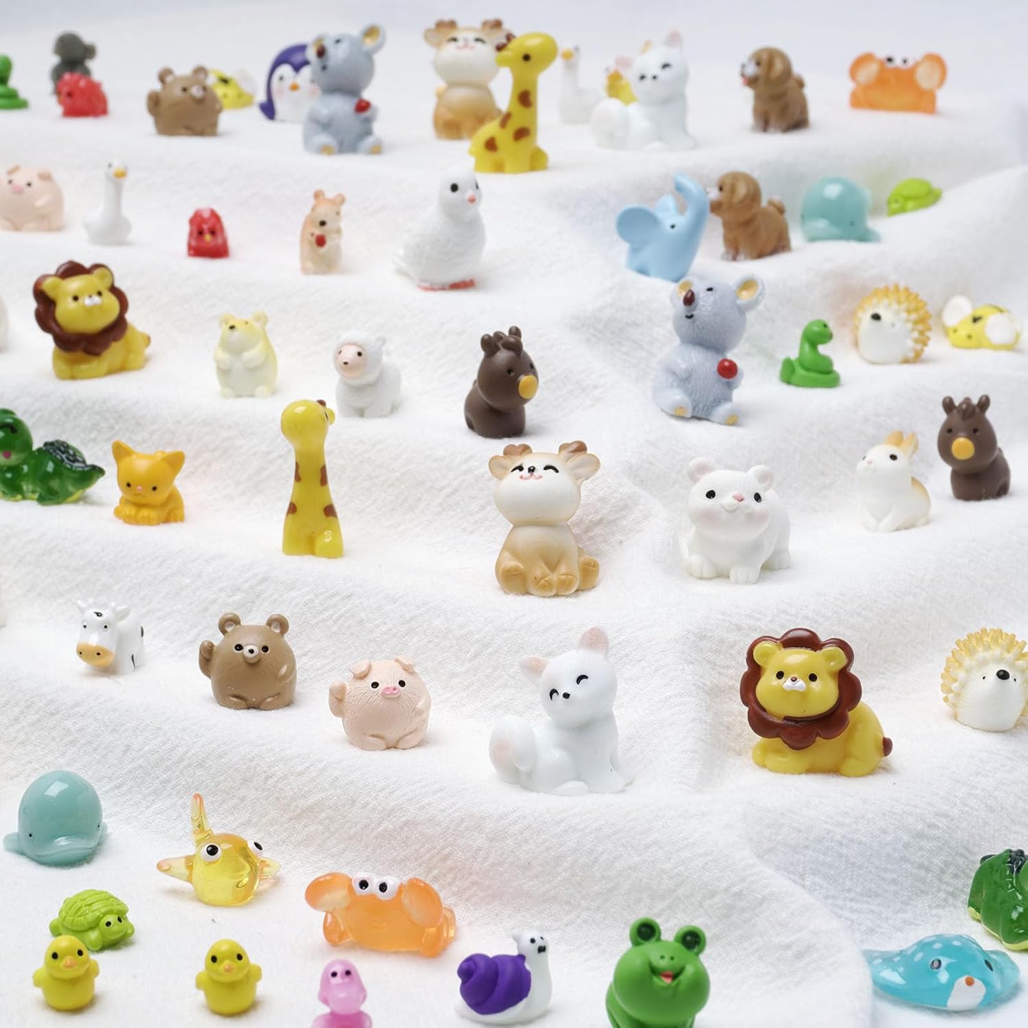Amazon.com: ZMRU 36 Types Forest Mini Resin Animals, Plastic Tiny ...