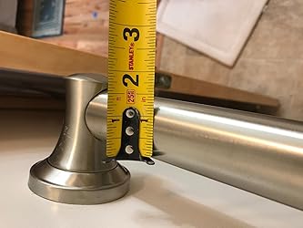 Amazon.com: Delta Faucet 41718-SS Transitional Grab Bar, 18-Inch ...