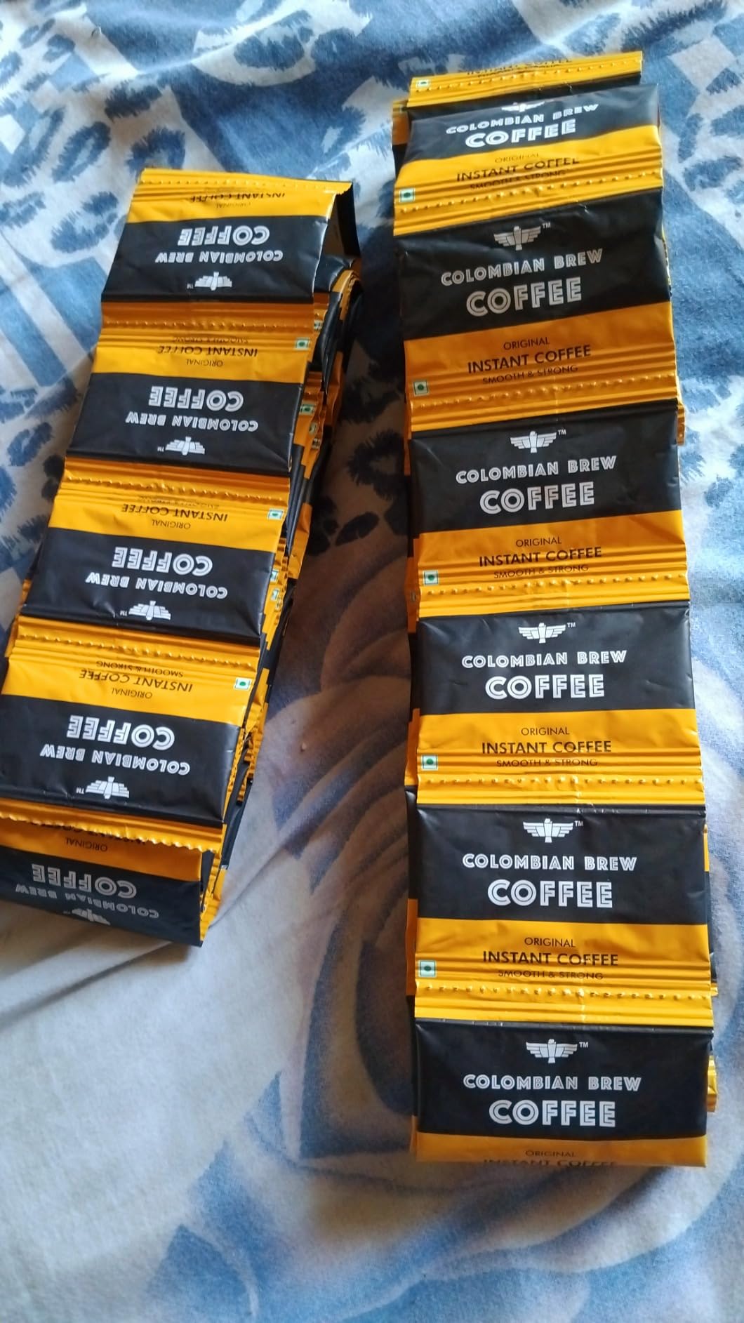 Colombian Brew Original Instant Coffee Pack of 100 : Amazon.in: Grocery ...