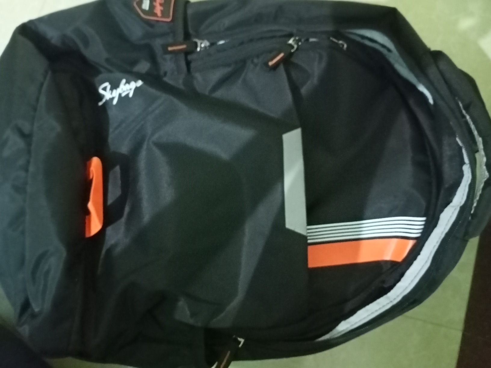 Buy Skybags Komet 01 26 Ltrs Black Laptop Backpack (Komet 01) at Amazon.in