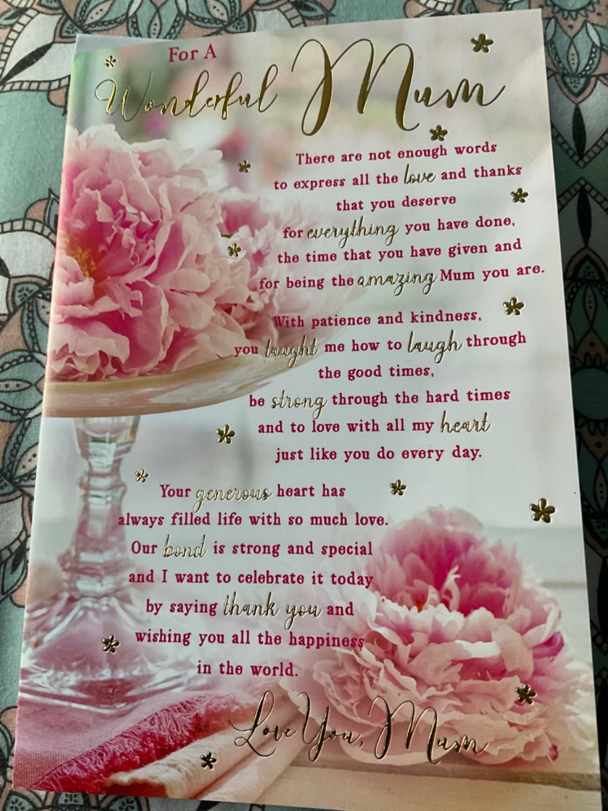 for A Wonderful Mum Sentiments Flowers & Stand Happy Birthday Card ...