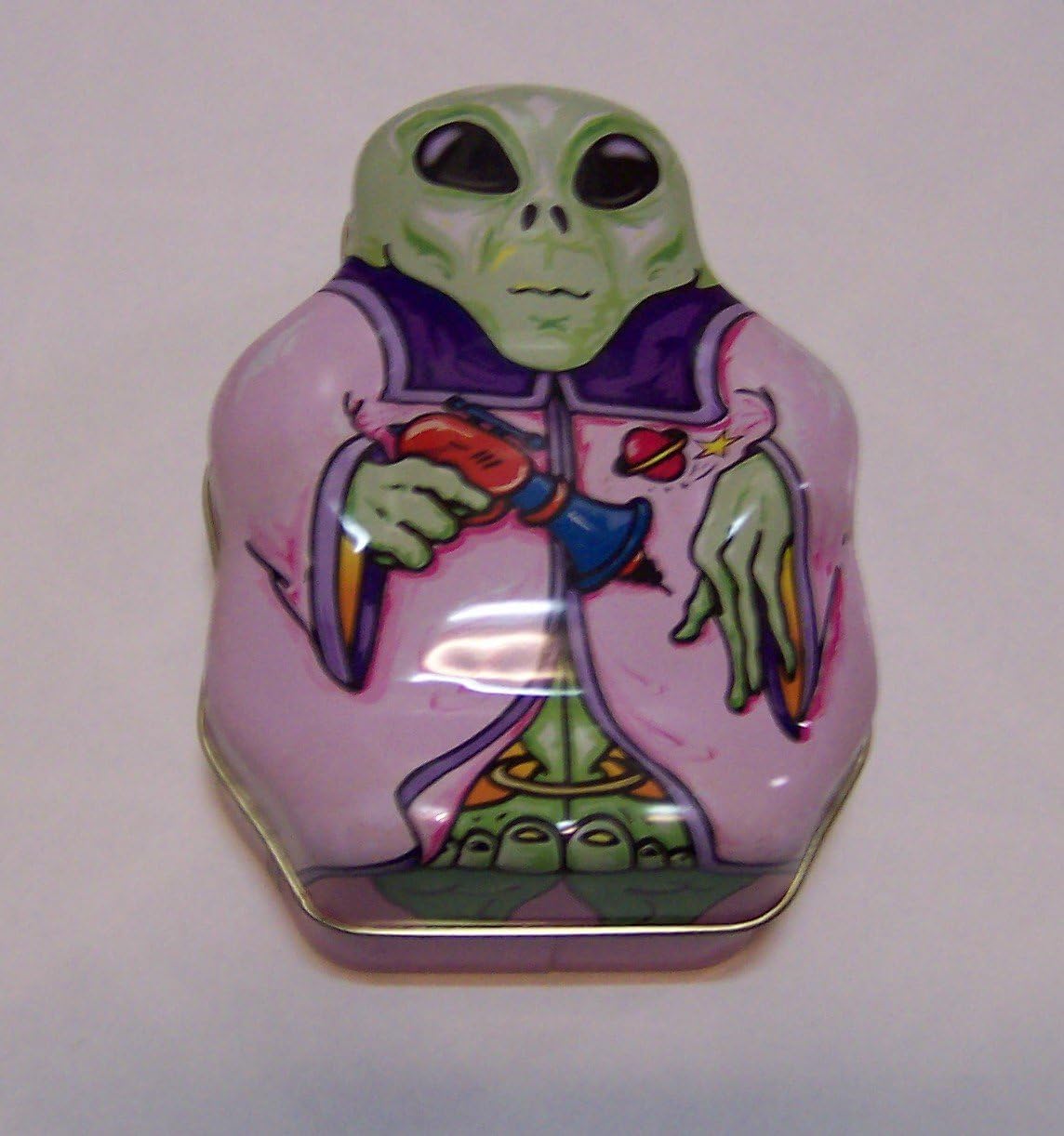 Amazon.com: Alien with Ray Gun Tin Box : Home & Kitchen