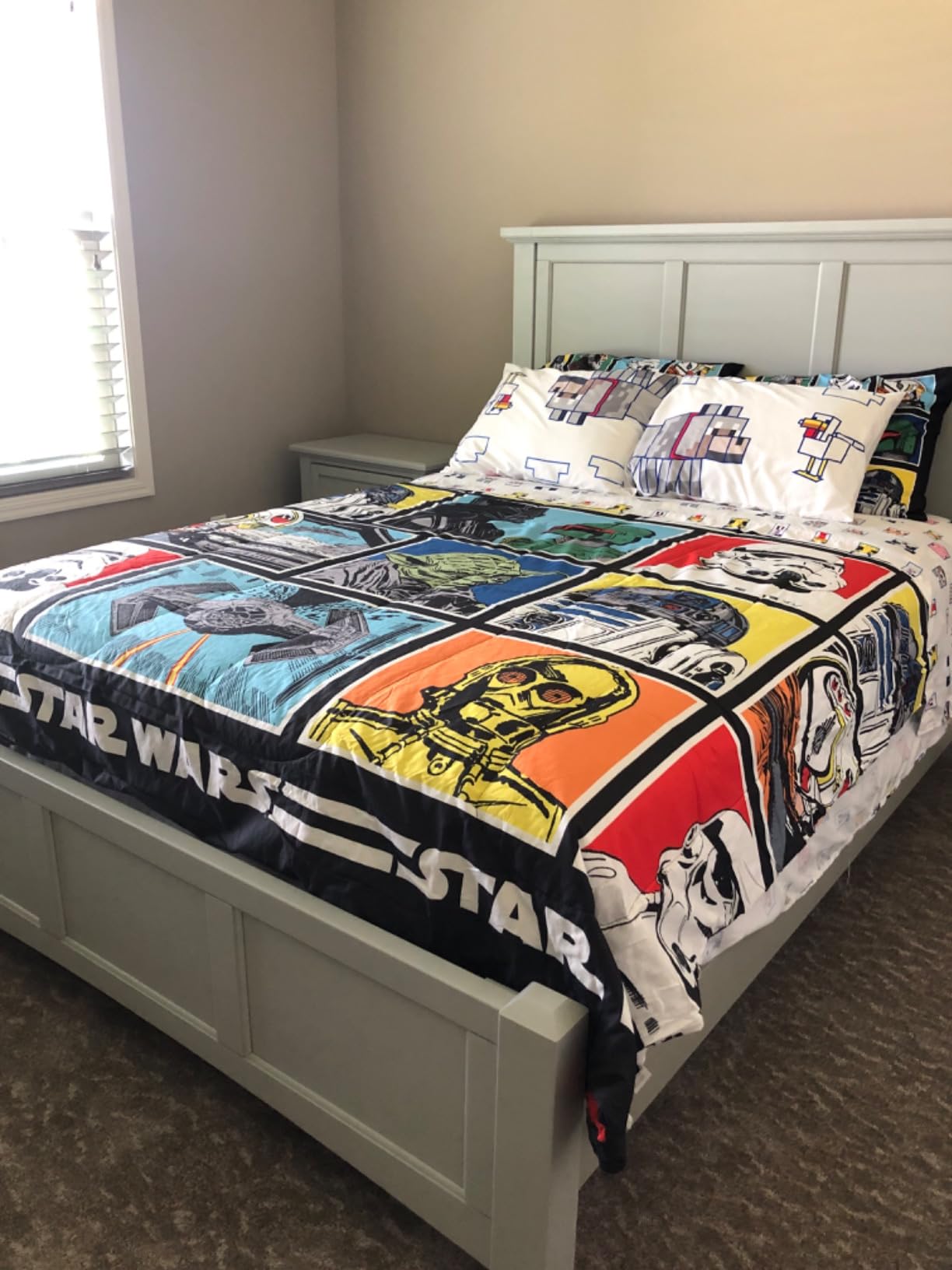 Amazon.com: Jay Franco Minecraft Animal Patch Queen Sheet Set - 4 Piece ...