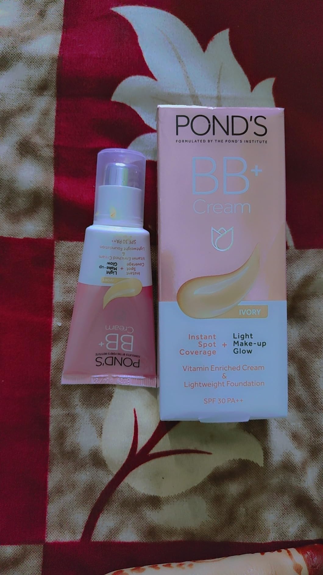 POND'S Bb+ Cream, Instant Spot Coverage + Light Make-Up Glow, Ivory 30G ...