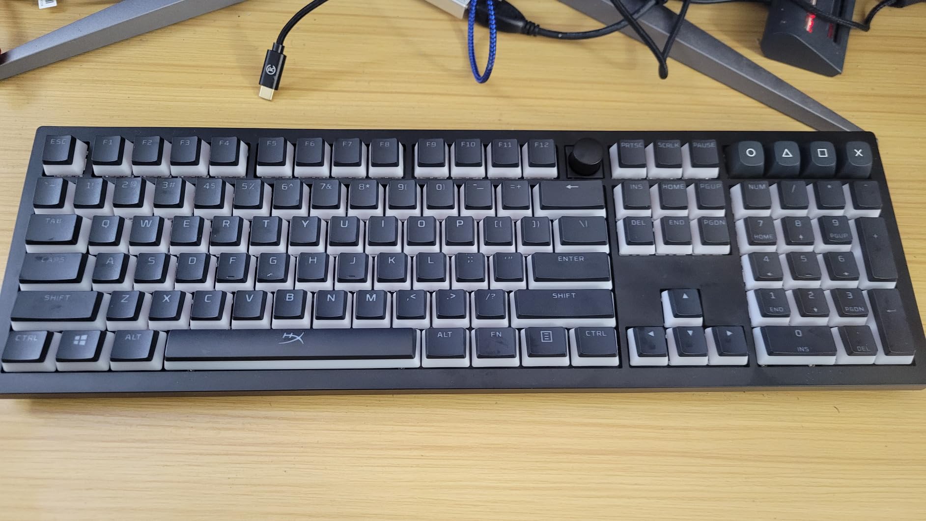 $3/mo - Finance HyperX Rubber Keycaps – Gaming Accessory Kit, 19 Keys ...