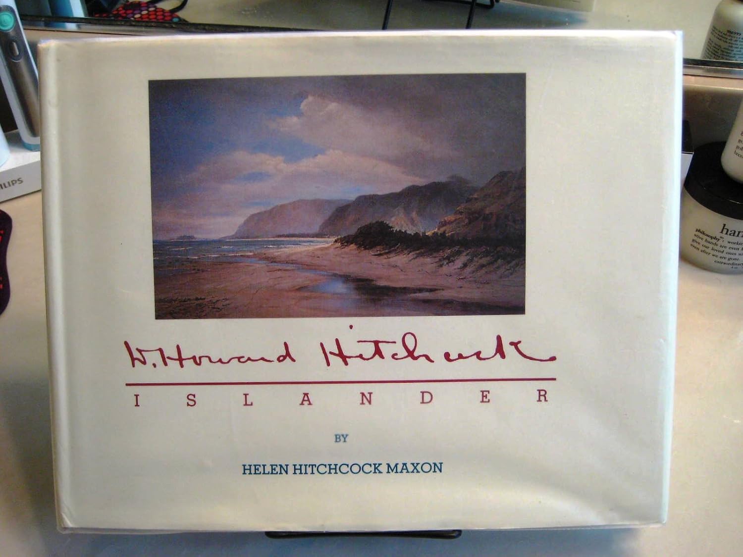 D. Howard Hitchcock: Islander: Helen Hitchcock Maxon: 9780914916635 ...