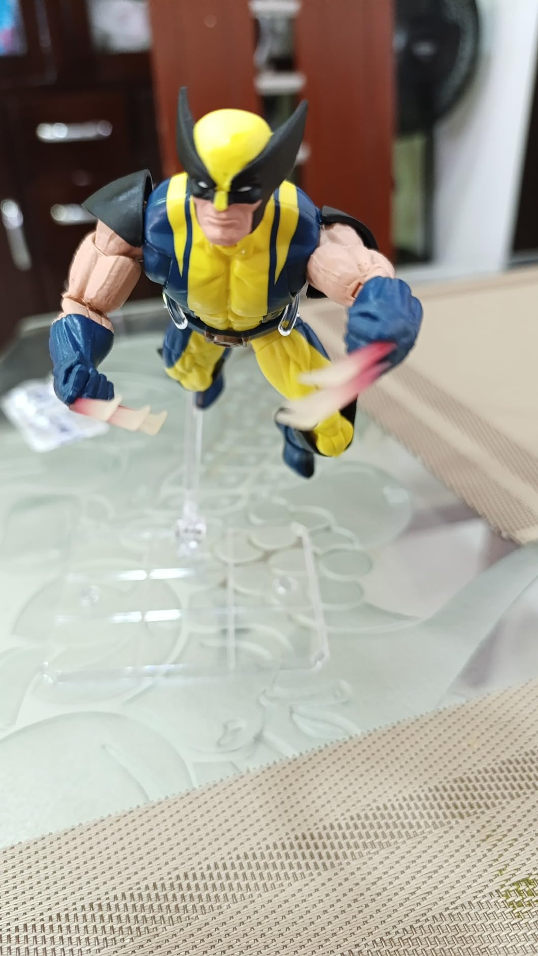 Amazon.com: Marvel Legends Series X-Men Wolverine Return of Wolverine ...