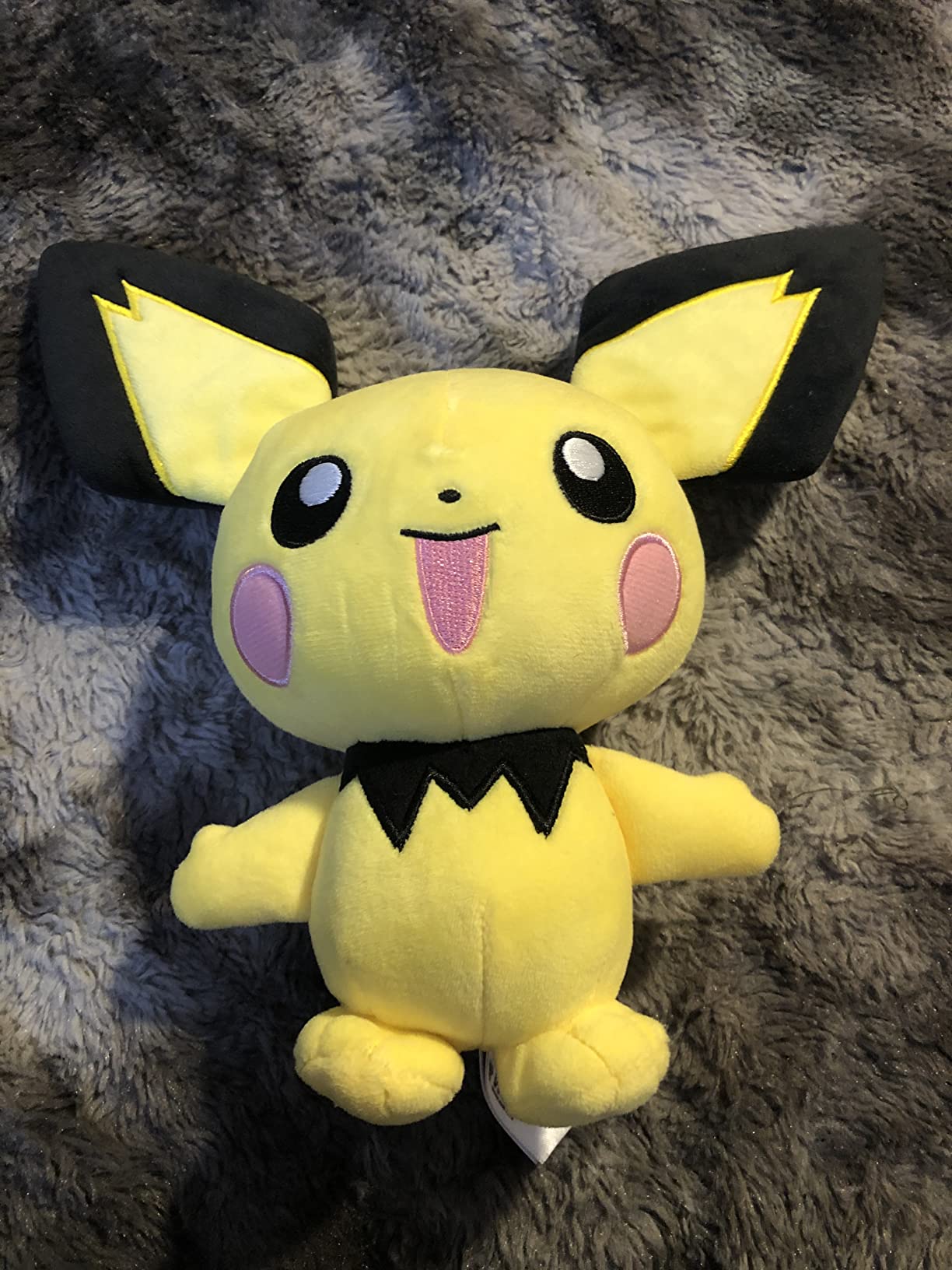 Pokémon Official & Premium Quality 8" Plush - Pichu, Animals - Amazon ...