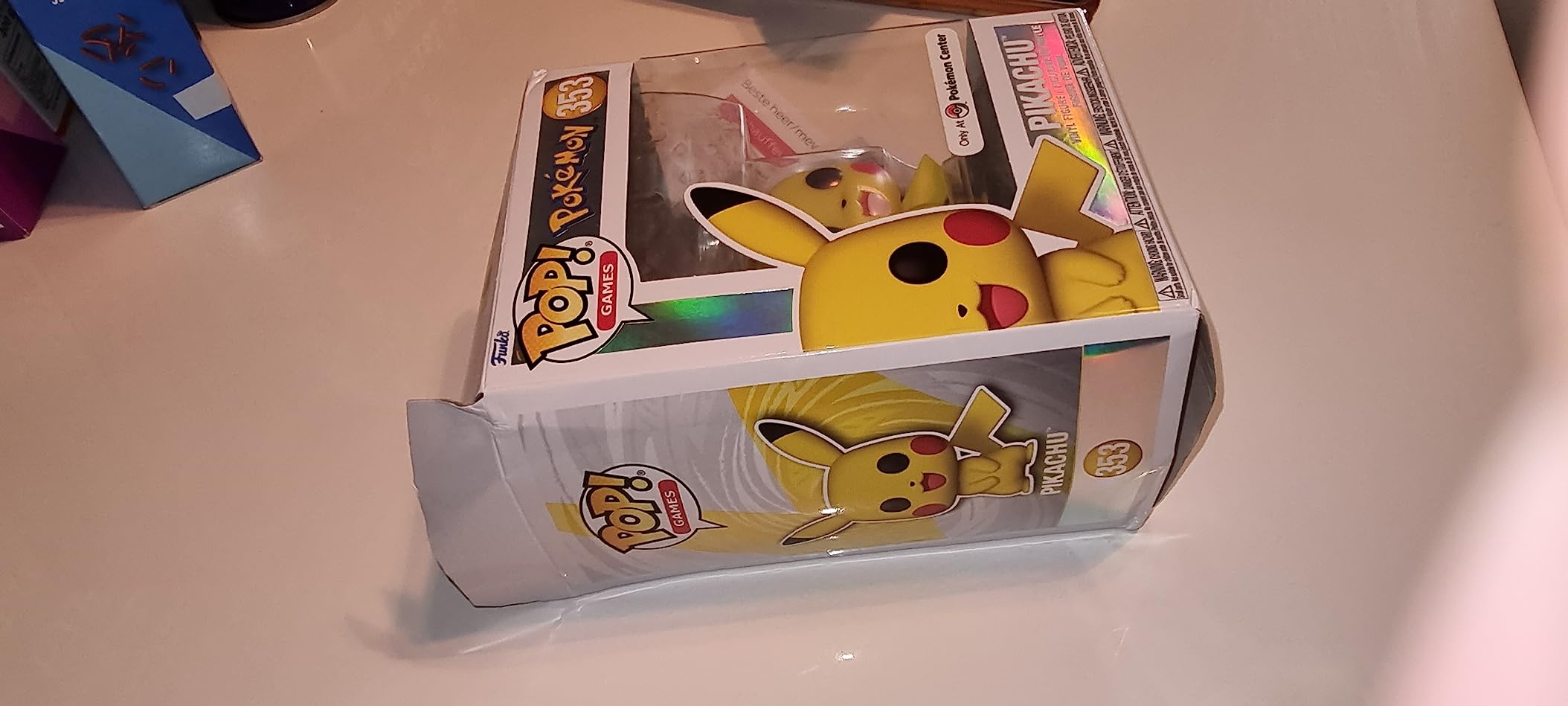 Funko Pop Pikachu Pearlescent Pokemon Center Exclusive : Amazon.co.uk ...