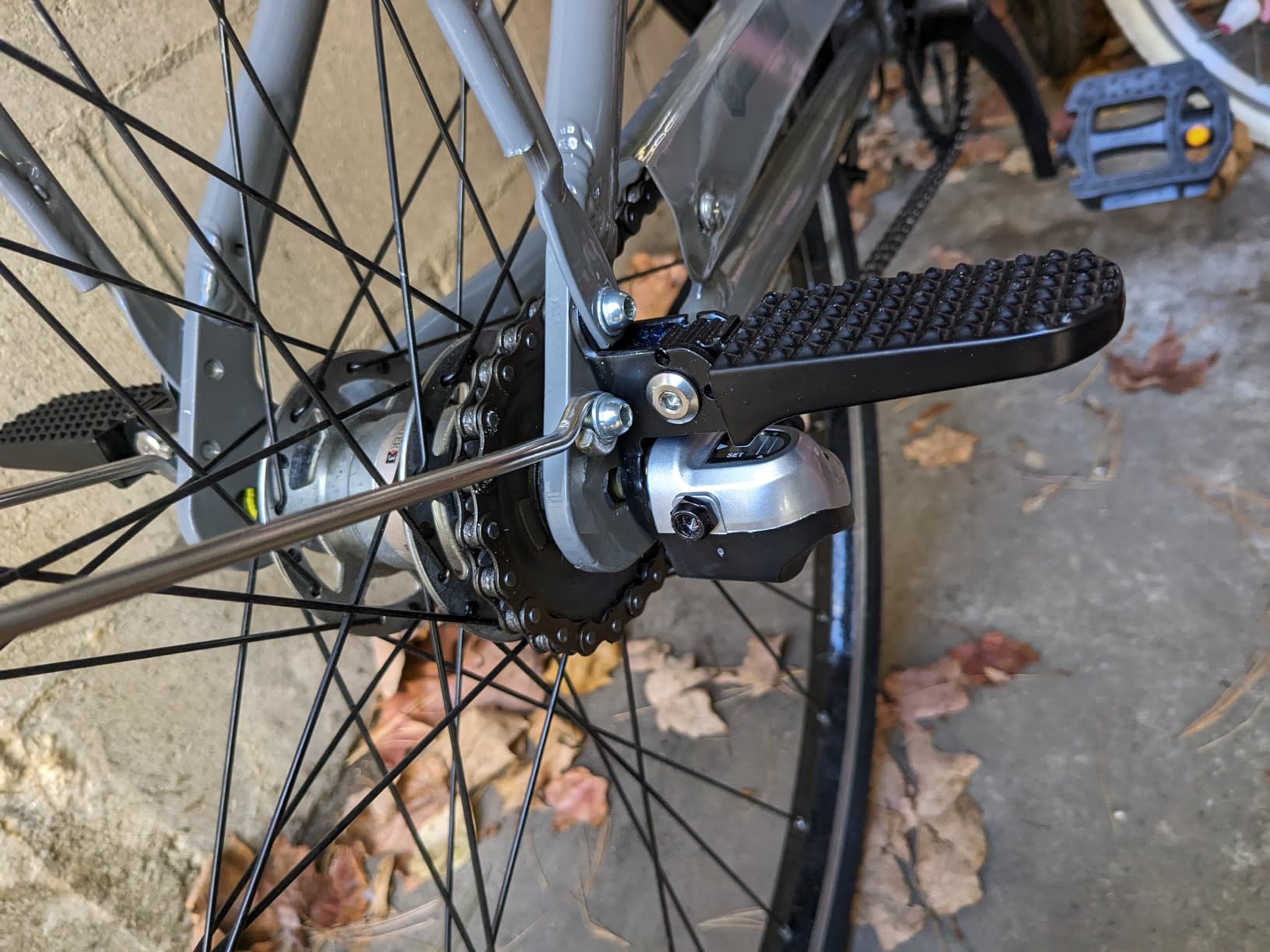 How realistic is it to put pegs on a hybrid bike for a second rider ...