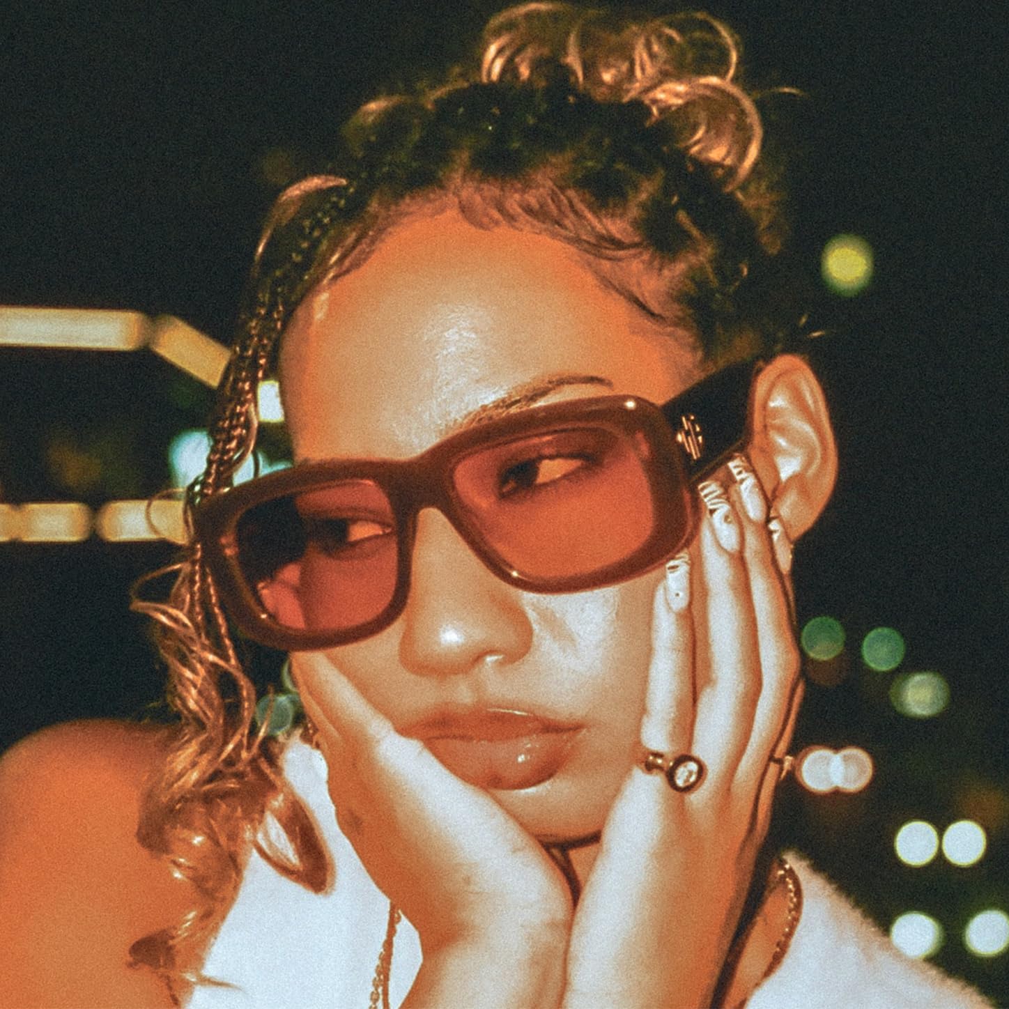 Betsuni song by MFS, Campanella & JUMADIBA from Betsuni on Amazon Music