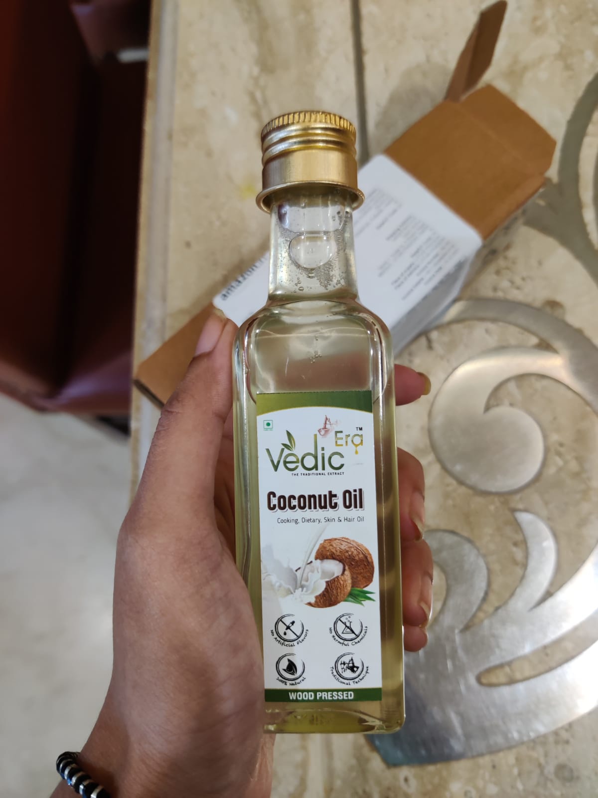 Vedic Era Woodpress Coconut Oil for Hair/Cooking and Personal Use-500 ...