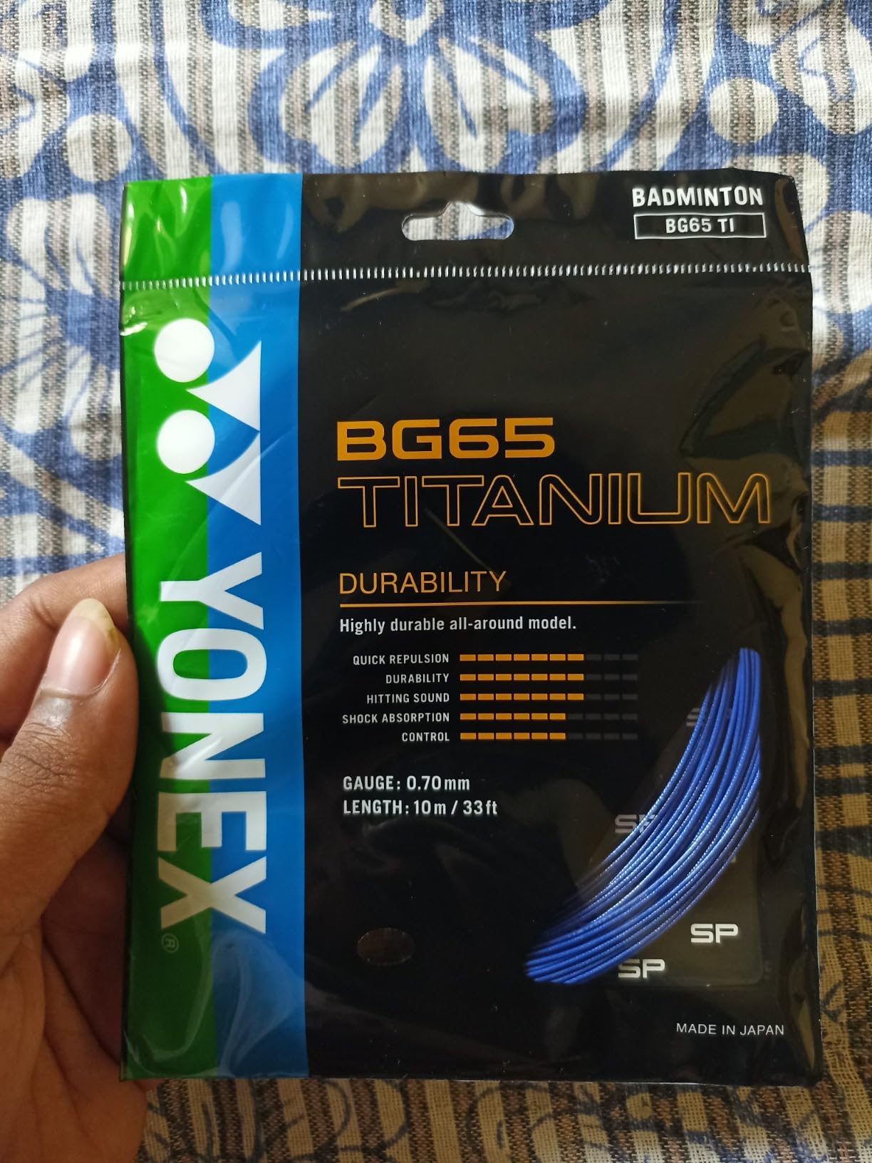 Buy Yonex BG 65 Titanium Badminton Strings, 0.70mm (Black) Online at ...