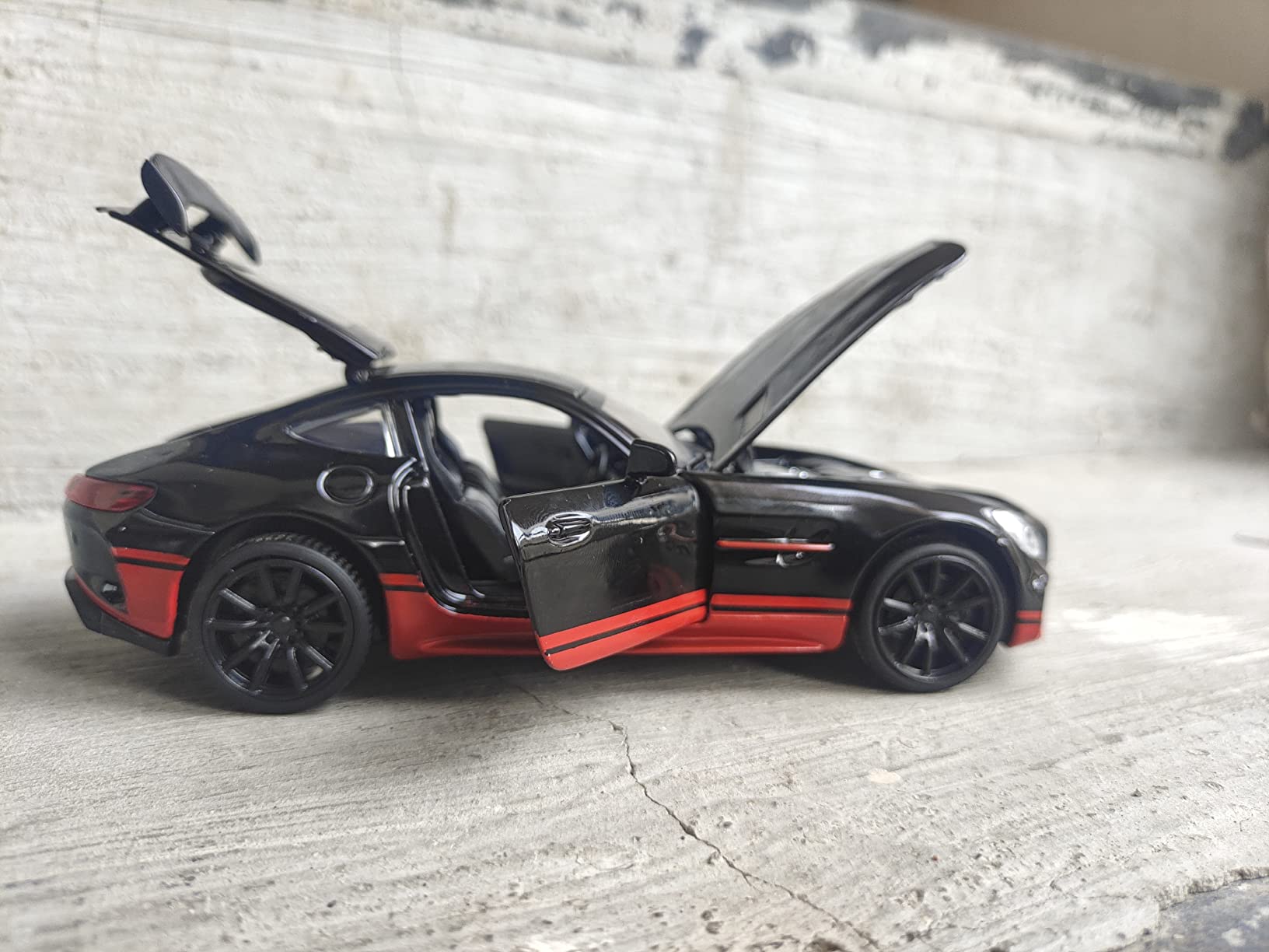 The Ng Art Small Die Cast Cars 1 : 18 Scale Die cast Metal Car Pull ...