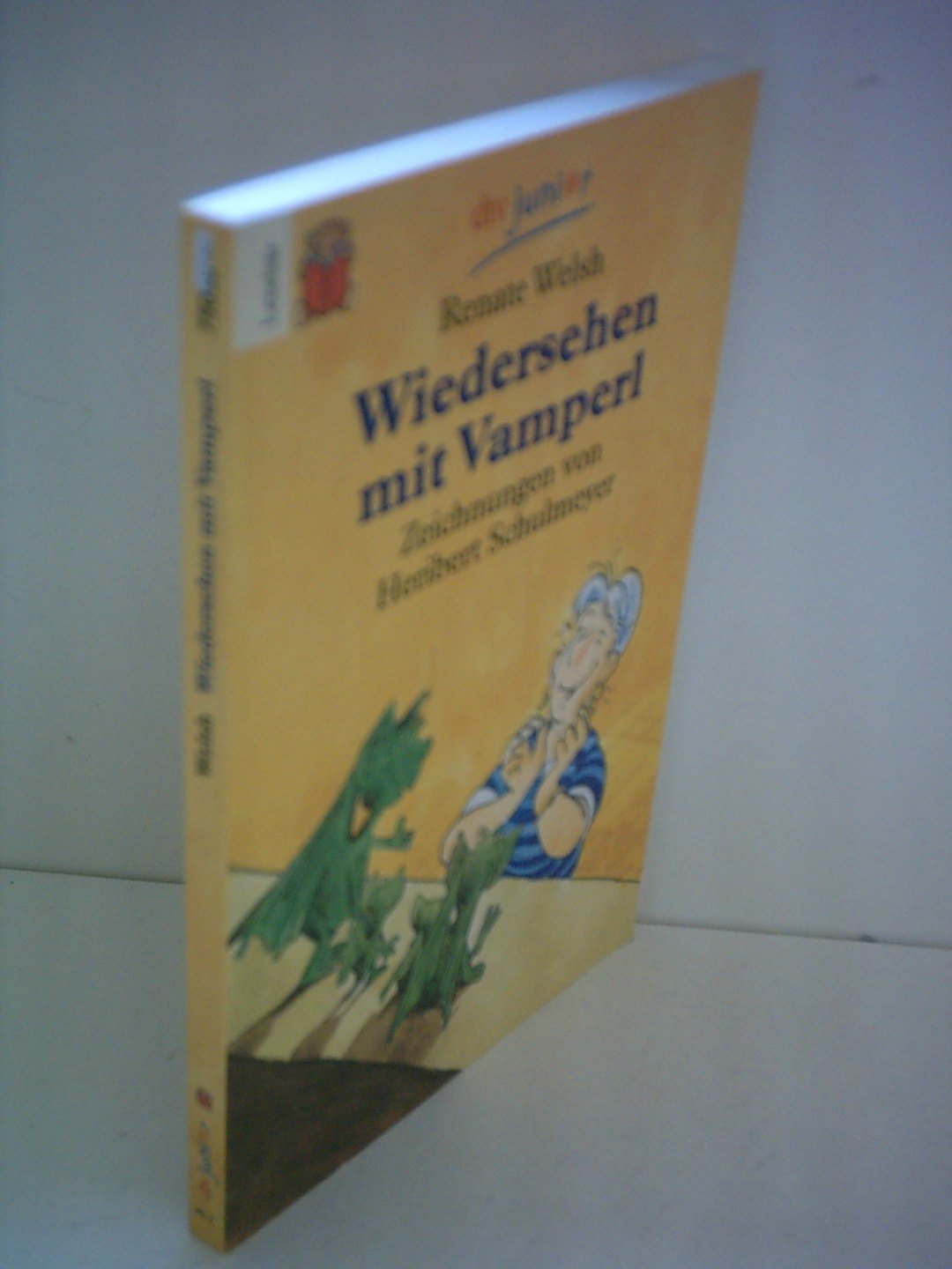 Amazon.com: Das Vamperl: 9783423075626: Renate Welsh: Books