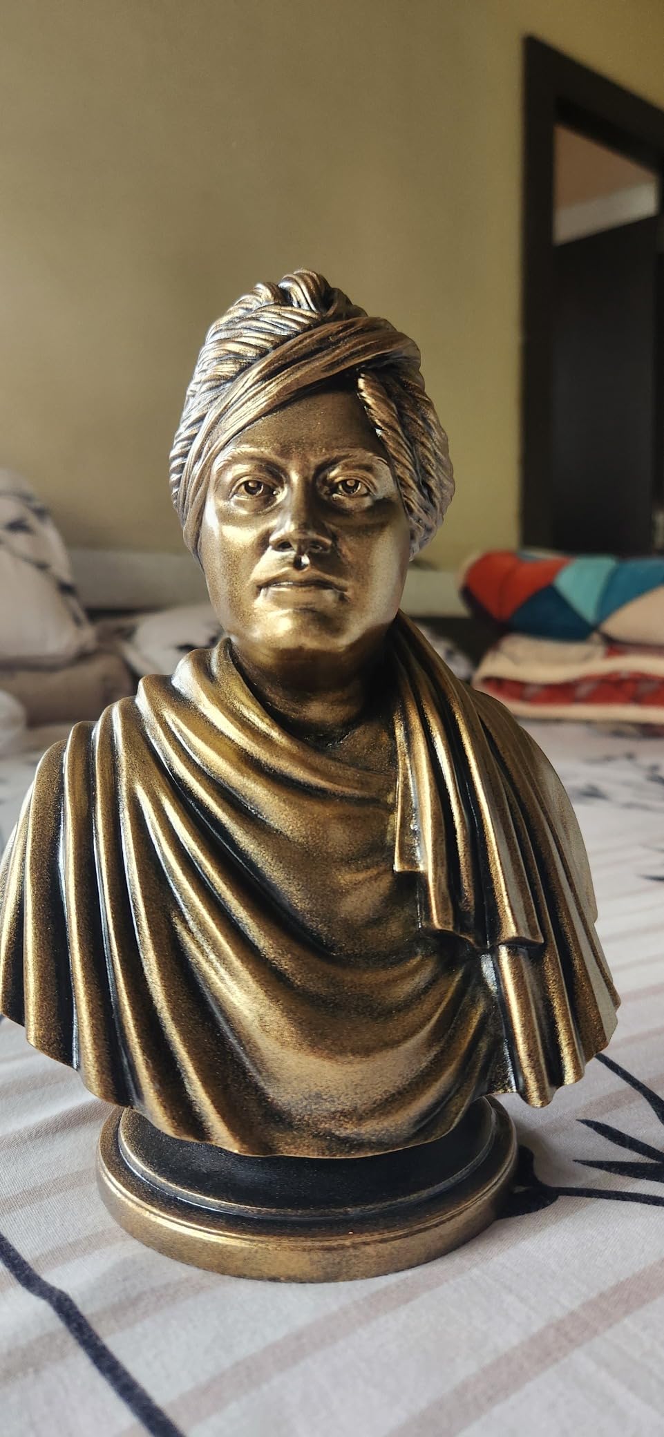 Buy SILAII Swami Vivekananda Bust Sculpture (5 INCH) Online at Low ...