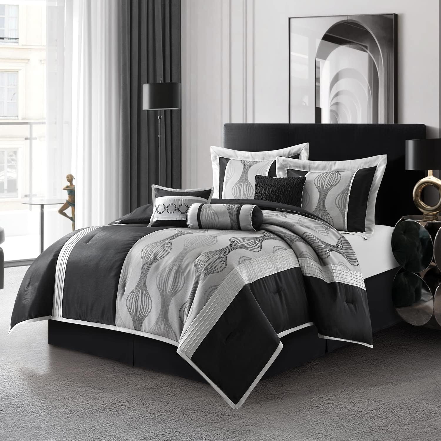 Amazon.com: Grand Avenue Black/Gold Bed Comforter King Set, 7 Piece ...