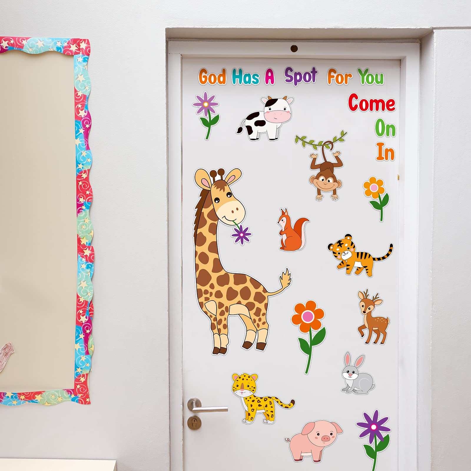 Snapklik.com : 27 Pcs Classroom Door Cover God Has A Spot For You ...