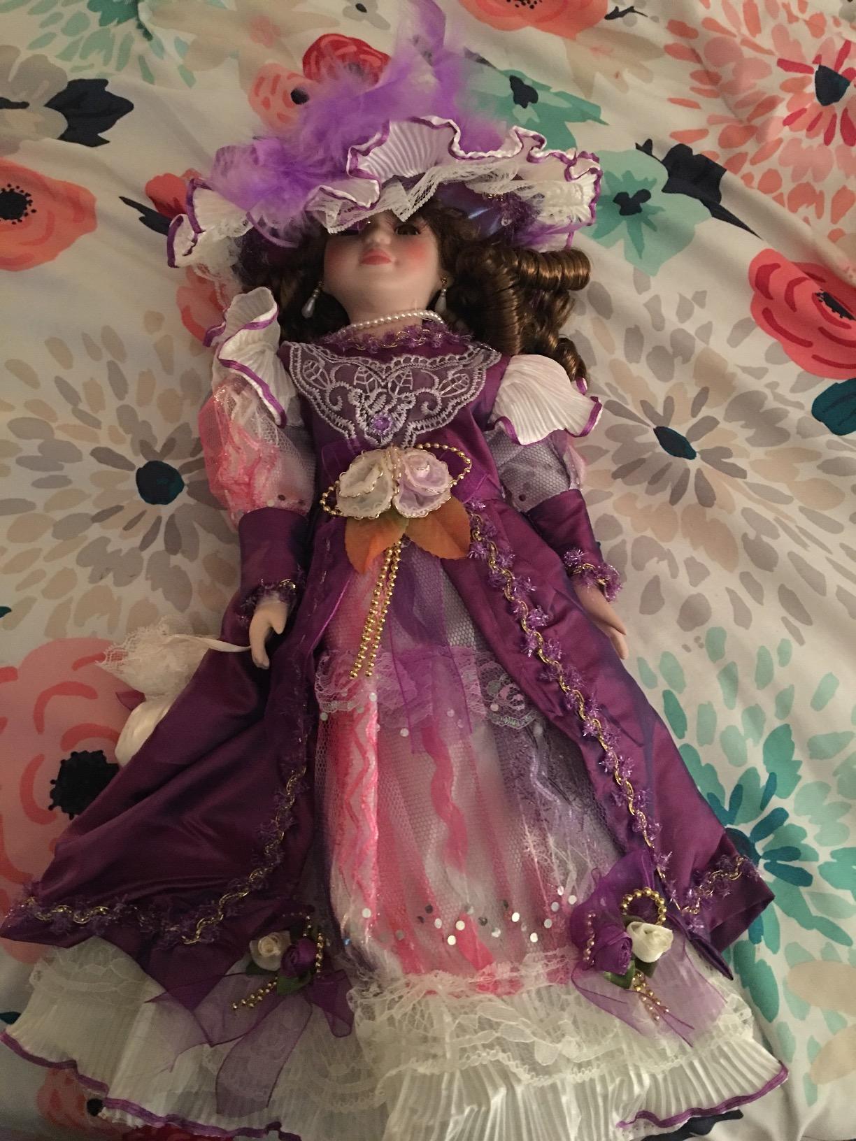 Amazon.com: 1638 C Jmisa 16" Porcelain Victoria Doll : Toys & Games