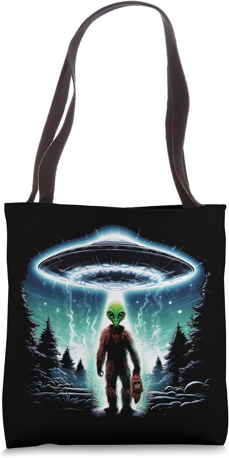 Amazon.com: Alien Bigfoot Disguised With Spaceship UFO Flying Saucer ...