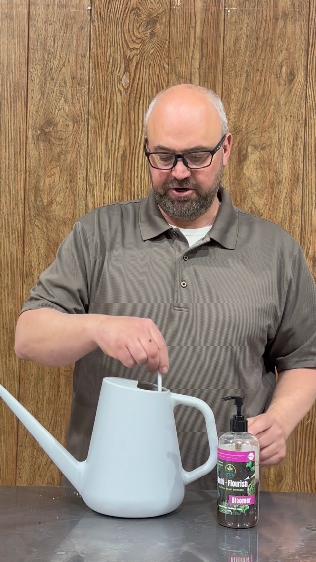 Watch How to mix Nutri-Flourish Bloomer on Amazon Live