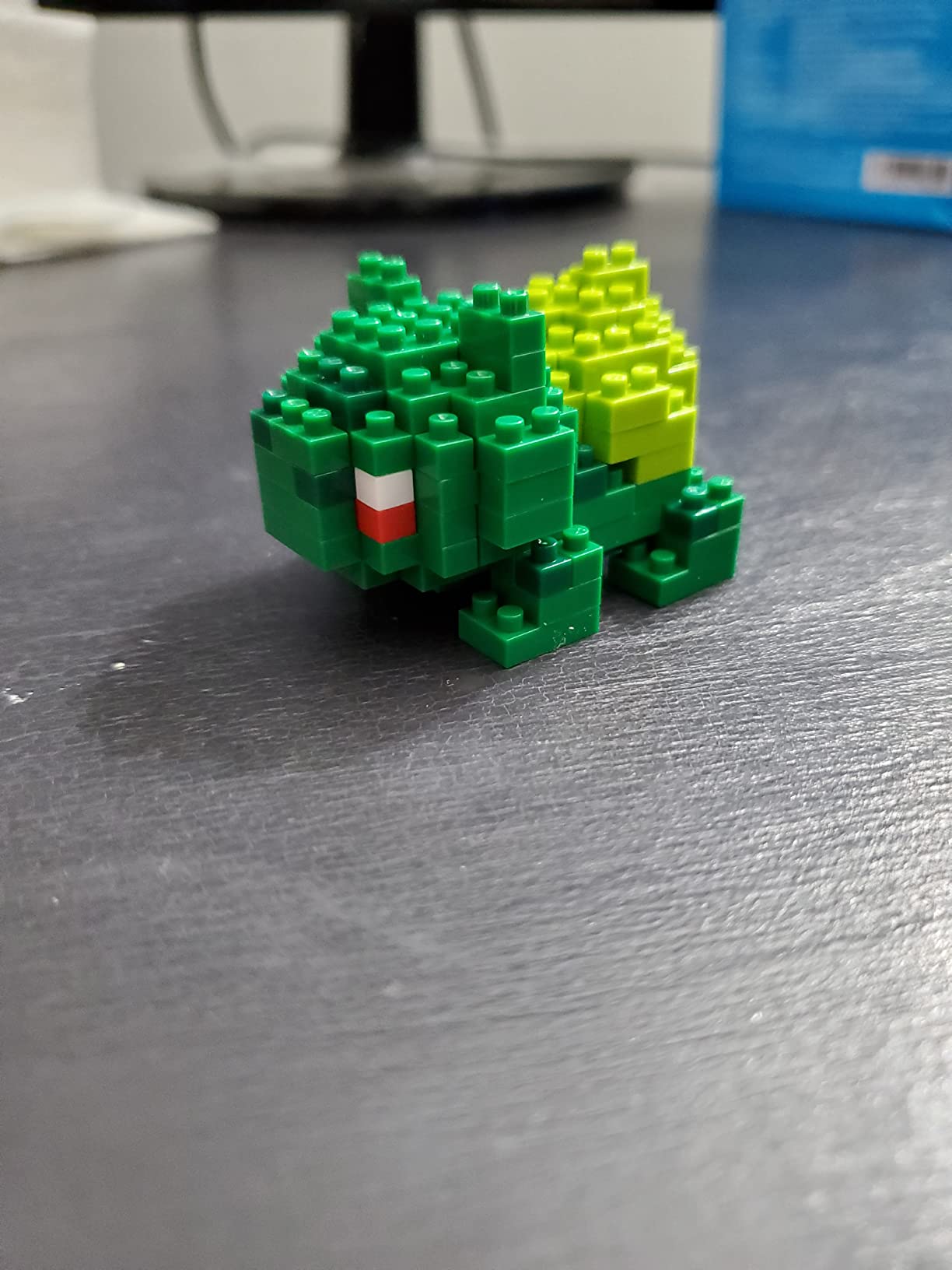 Amazon.com: Nanoblock - Bulbasaur [Pokémon], kit de construcción de la ...