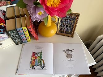 The Colour Monster: Llenas, Anna: 9781783704231: Amazon.com: Books