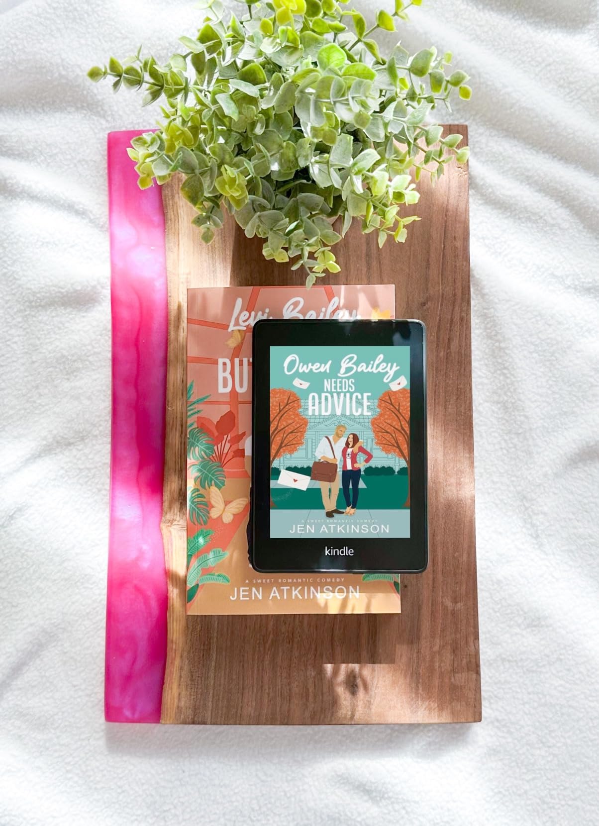 Owen Bailey Needs Advice: A Closed Door Friends-to-Lovers RomCom ...