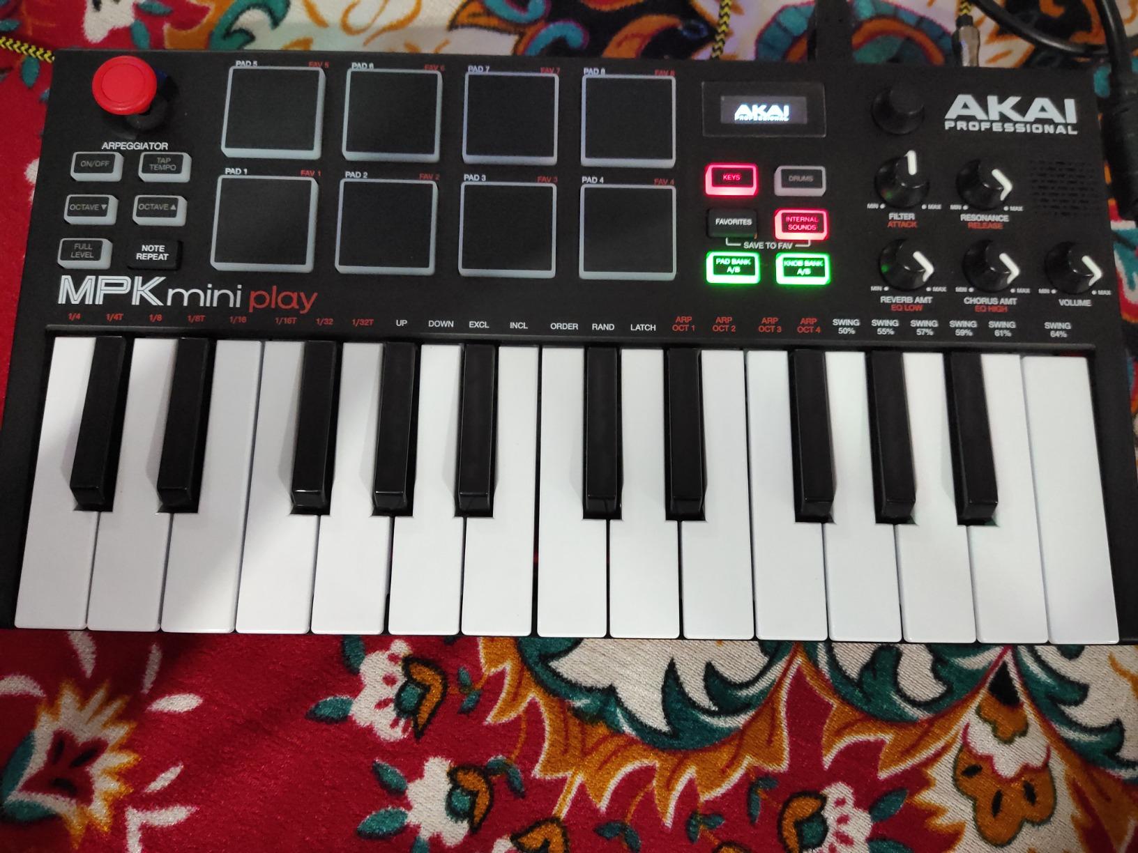 Akai Professional MPK Mini Play | Standalone Mini Keyboard & USB ...