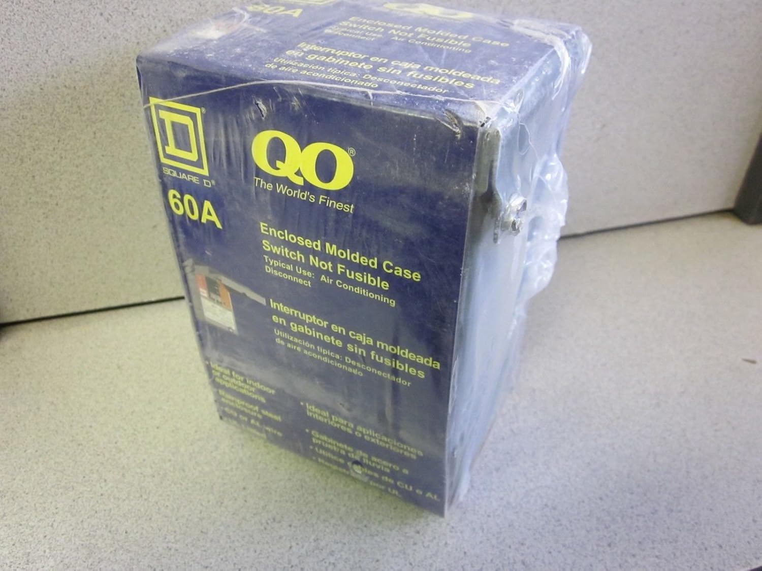QO200TR A/C DISCONNECT : Amazon.in: Home Improvement