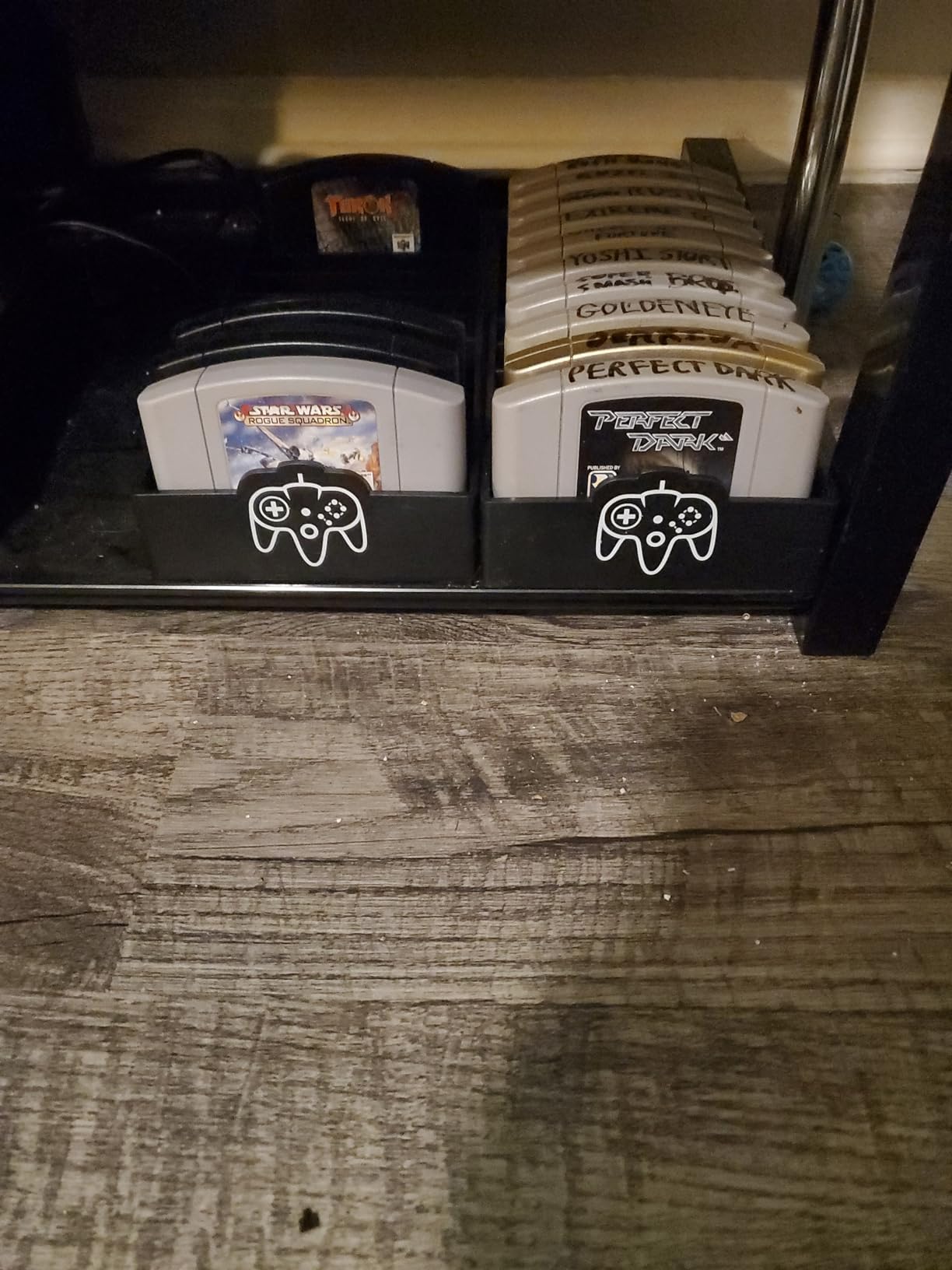 Amazon.com: Skywin N64 Game Storage - N64 Game Holder Fits and ...