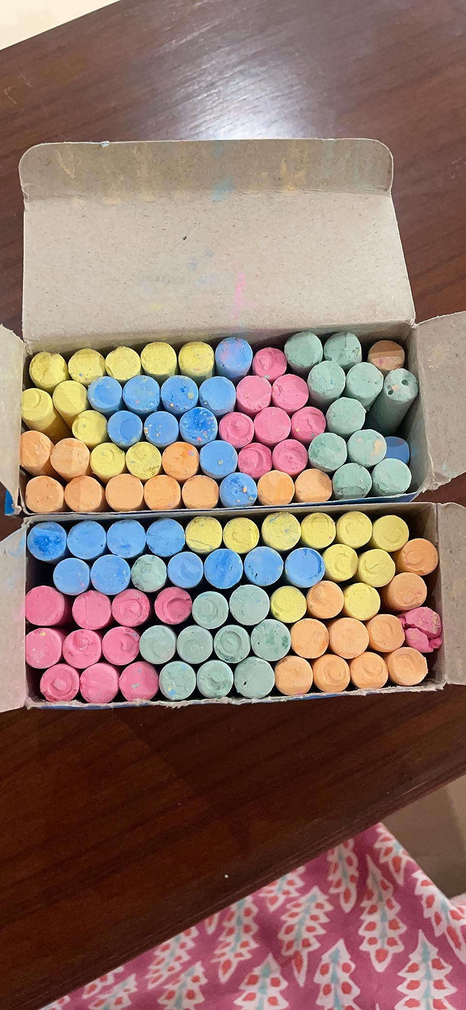 Combo Dustless colour Chalks | Multi-Coloured Chalk Sticks for ...