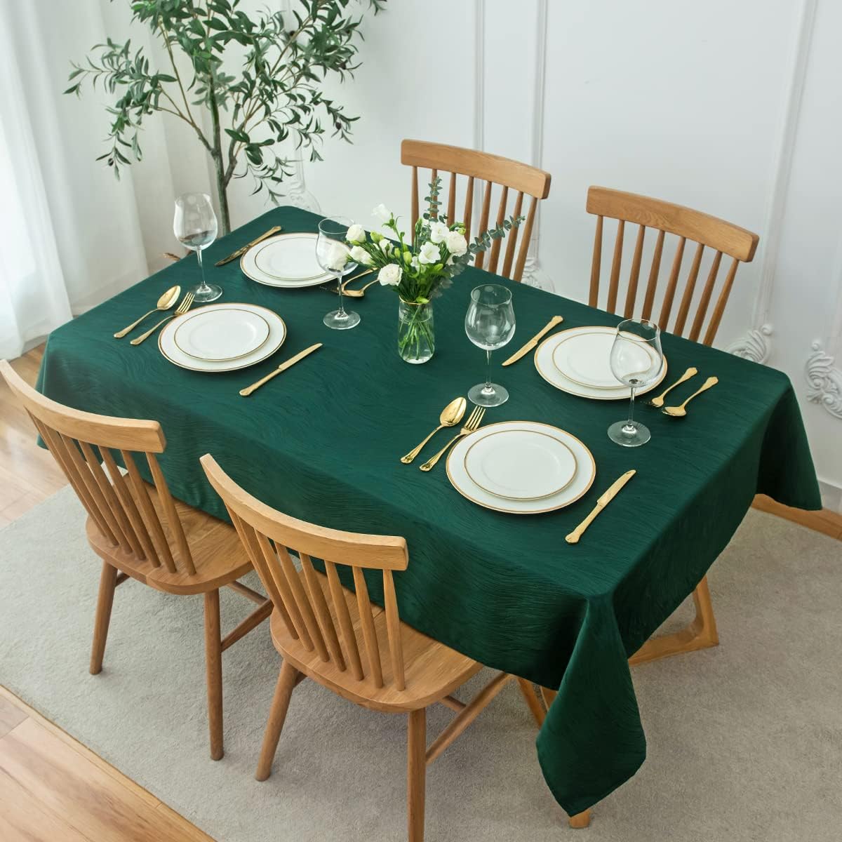 Amazon.com: Kelly Green Tablecloth Table Rectangle Cover 108x58" Party ...