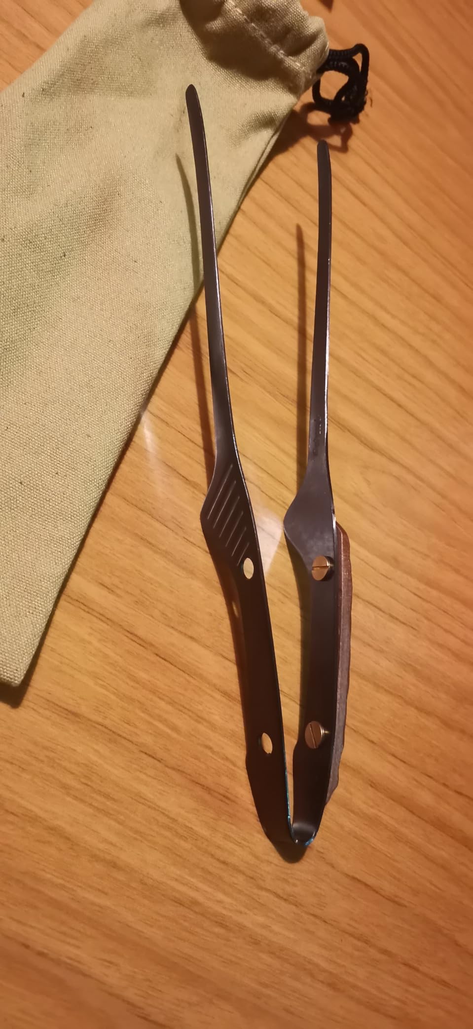 Amazon.co.jp: ULS NORK 名栗加工 ステンレストング/ブラック ウォールナット キャンプ アウトドア 焼肉 バーベキュー BBQ 木製ハンドル 収納袋付 (ブラック ...