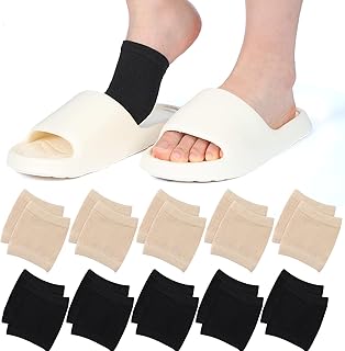 The Ultimate Guide To Wearing Slides With Socks | ShunVogue