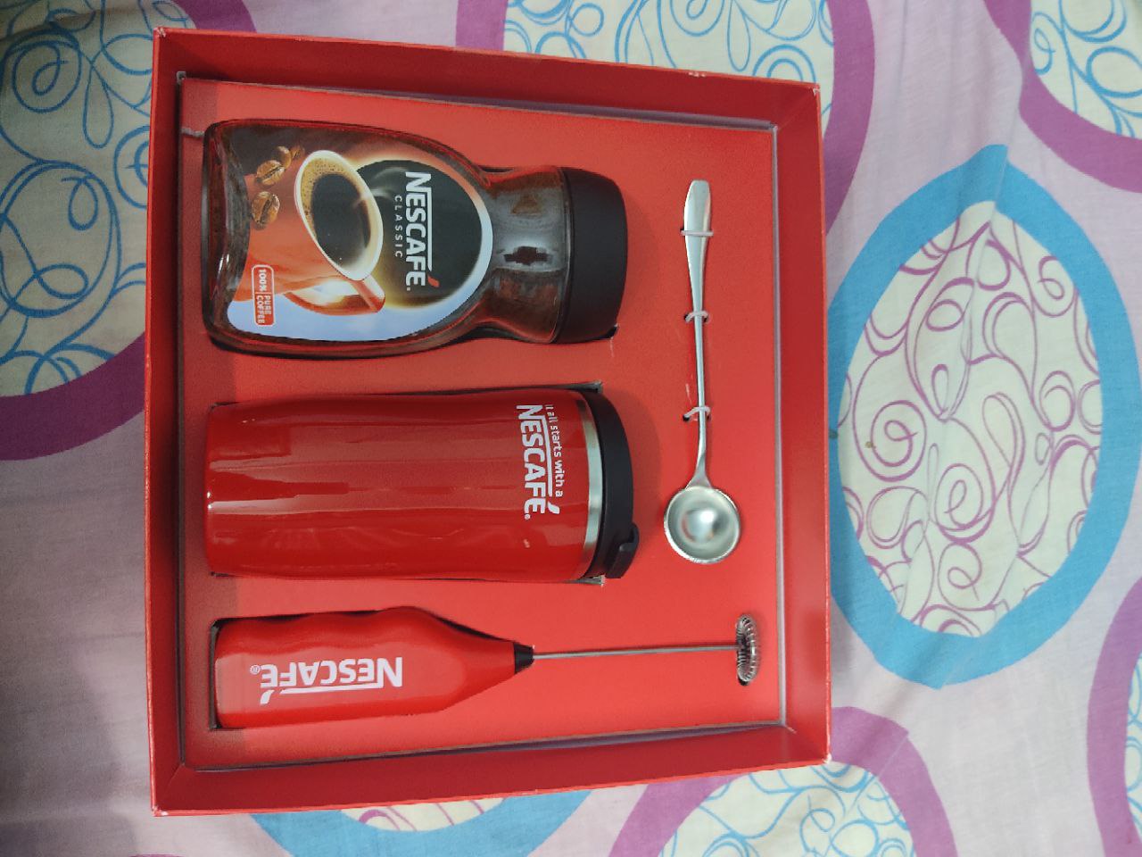 NESCAFE Classic Instant Coffee | Indulge in a delicious NESCAFE Cold ...