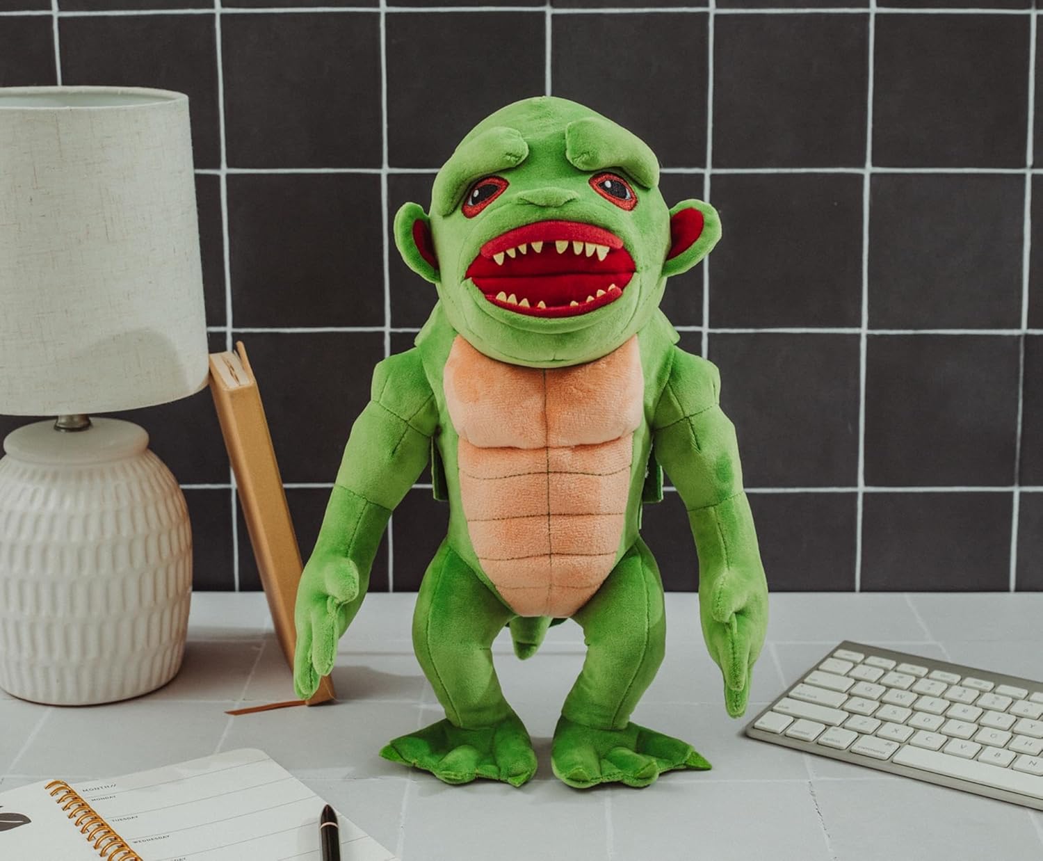Ghoulies – Peluche coleccionista de 14 pulgadas Fish Ghoulie – Yaxa ...