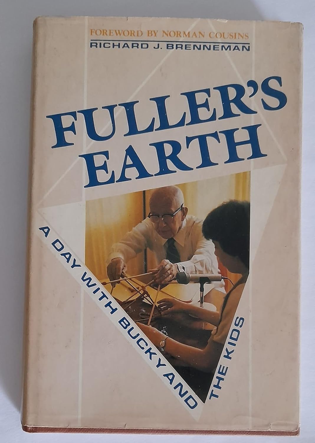 Fuller's Earth: A Day With Bucky and the Kids: Brenneman, Richard ...