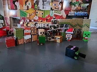 Amazon.com: Mattel Minecraft Mob Head Minis Advent Calendar with 24 ...