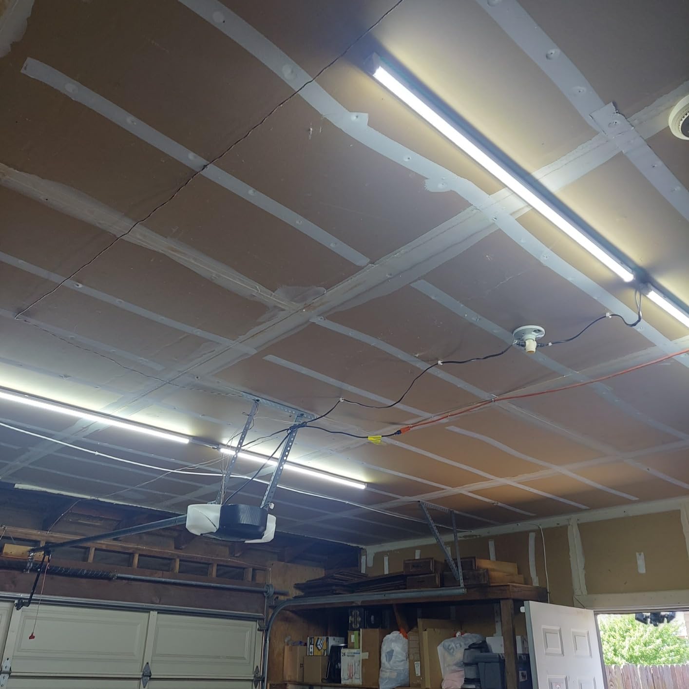 ONLYLUX LED Shop Light 4FT, 6000K 50W 7500Lm Linkable Utility Ceiling ...