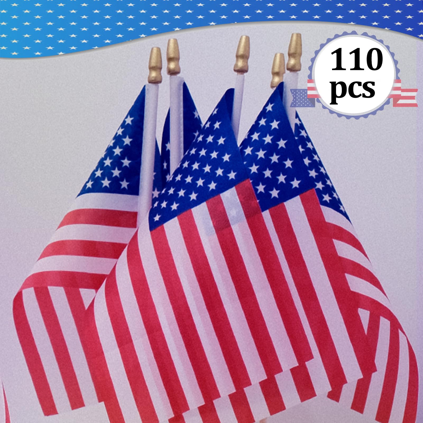 Muchas Pequeñas Banderas Americanas