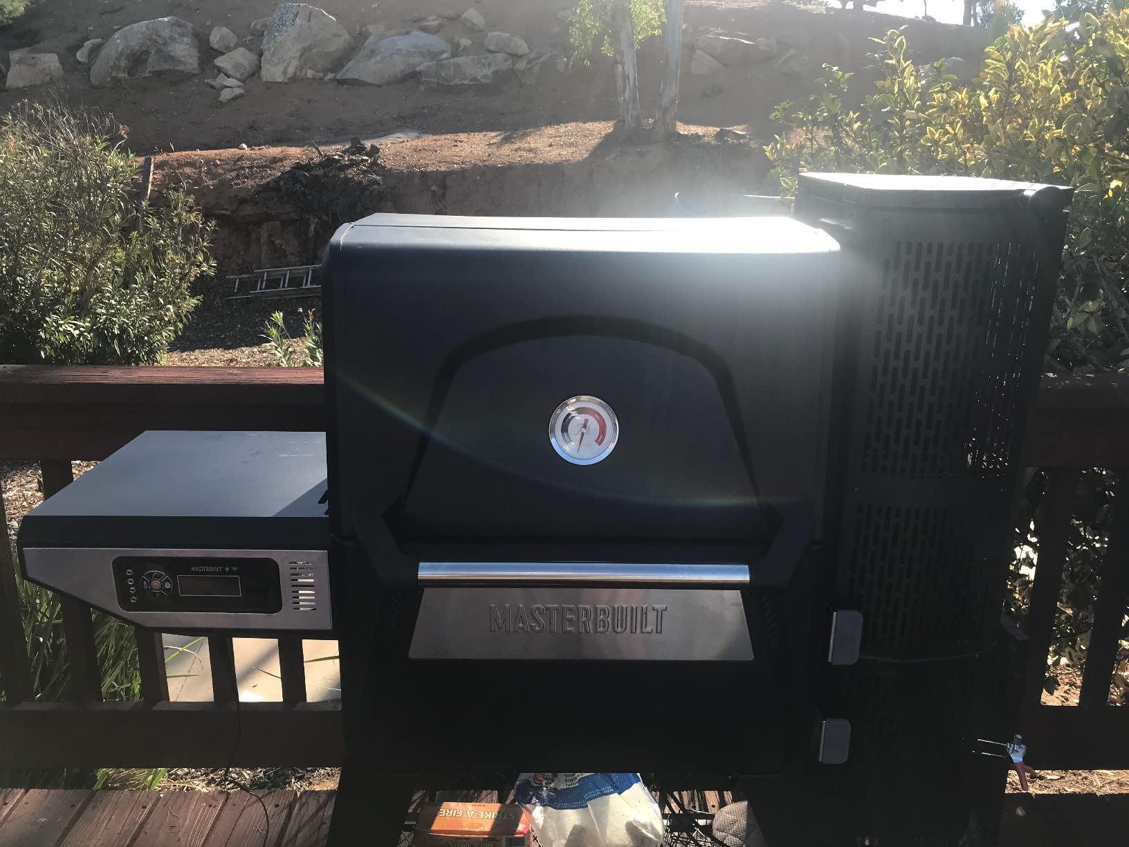 Gravity Series 560 Digital Charcoal Grill And Smoker Combo at Ellis ...