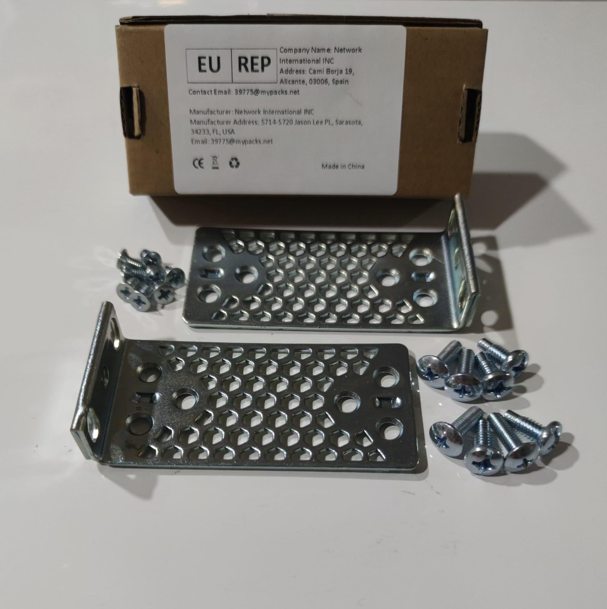 RoutersWholesale - Rack-KIT-T1 – Catalyst 3850 Serie Rack Mount Kit für ...