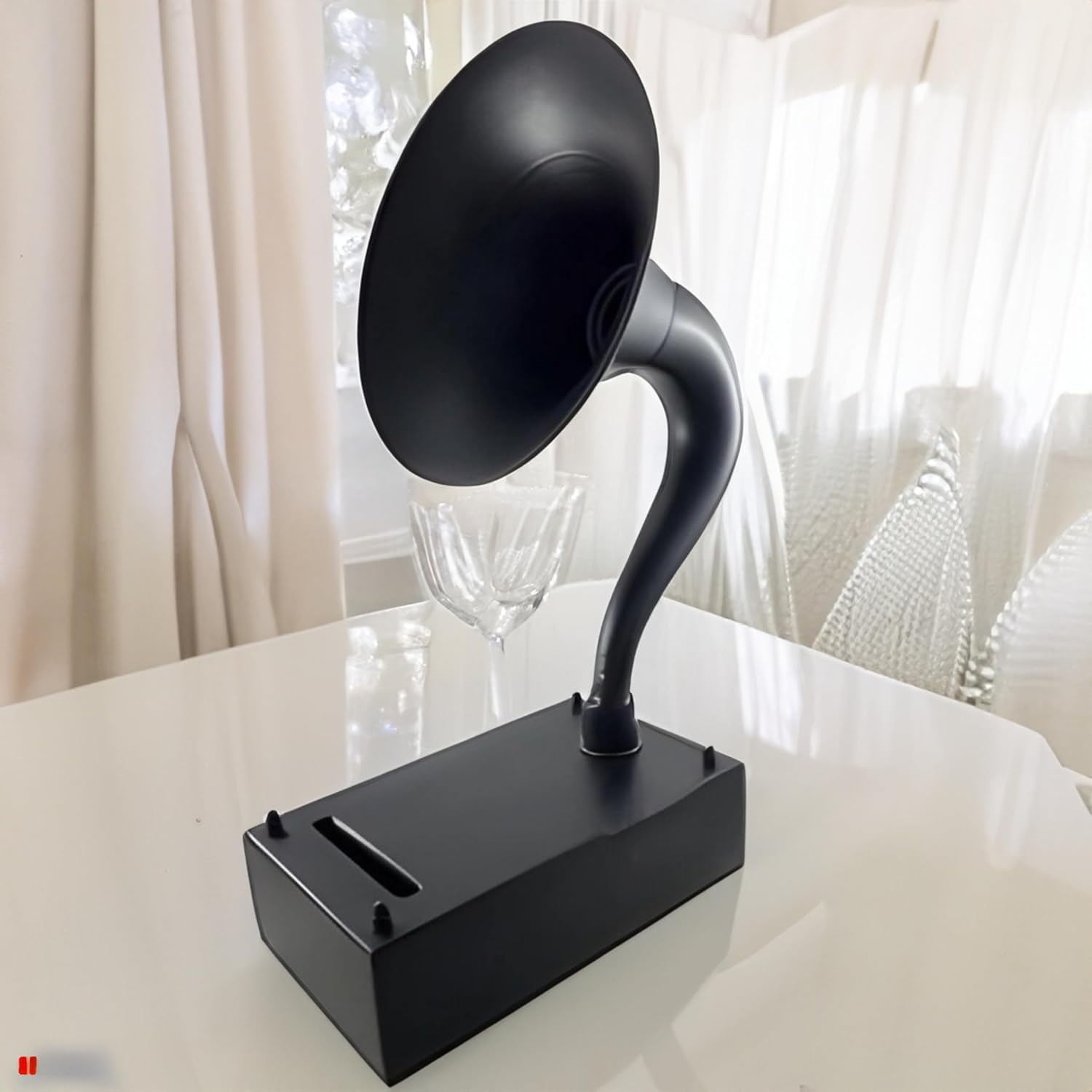 Amazon.com: Artisanal Vintage Gramophone Speaker for Smartphones ...