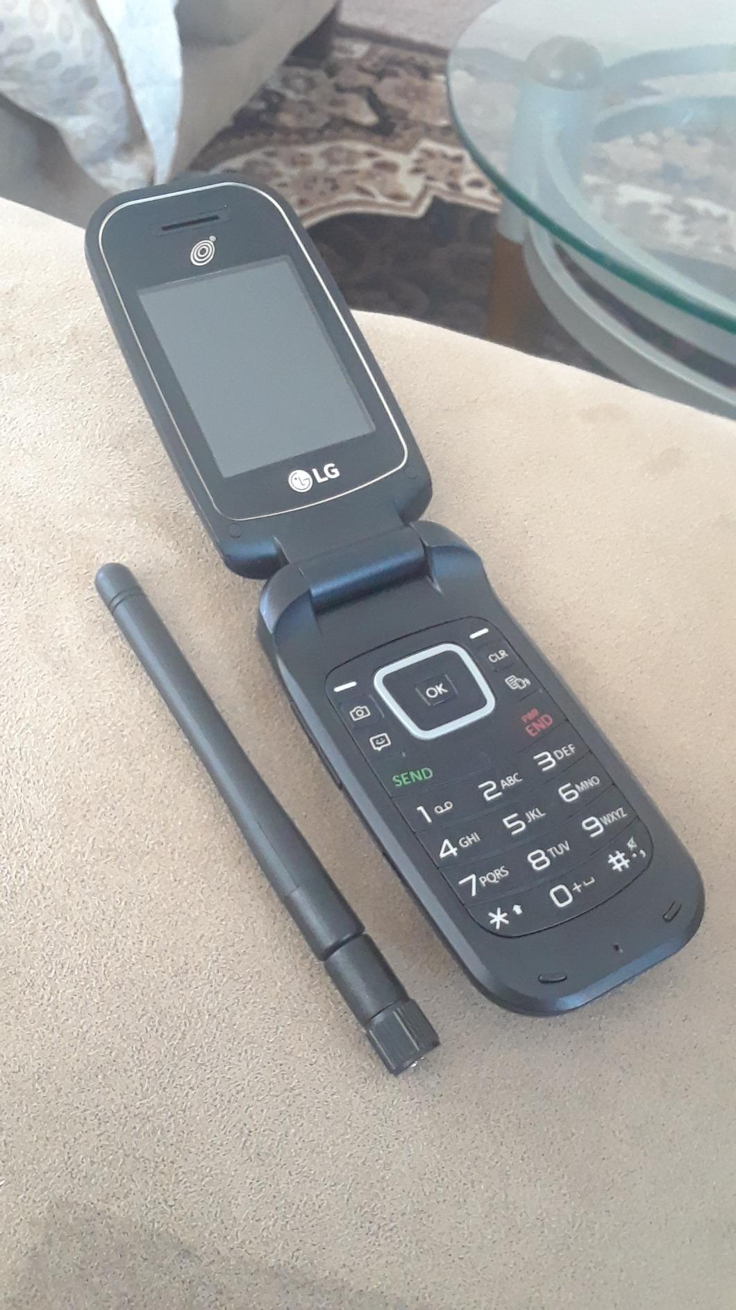 Amazon.com: TracFone LG L442BG 3G Prepaid Phone : Cell Phones & Accessories