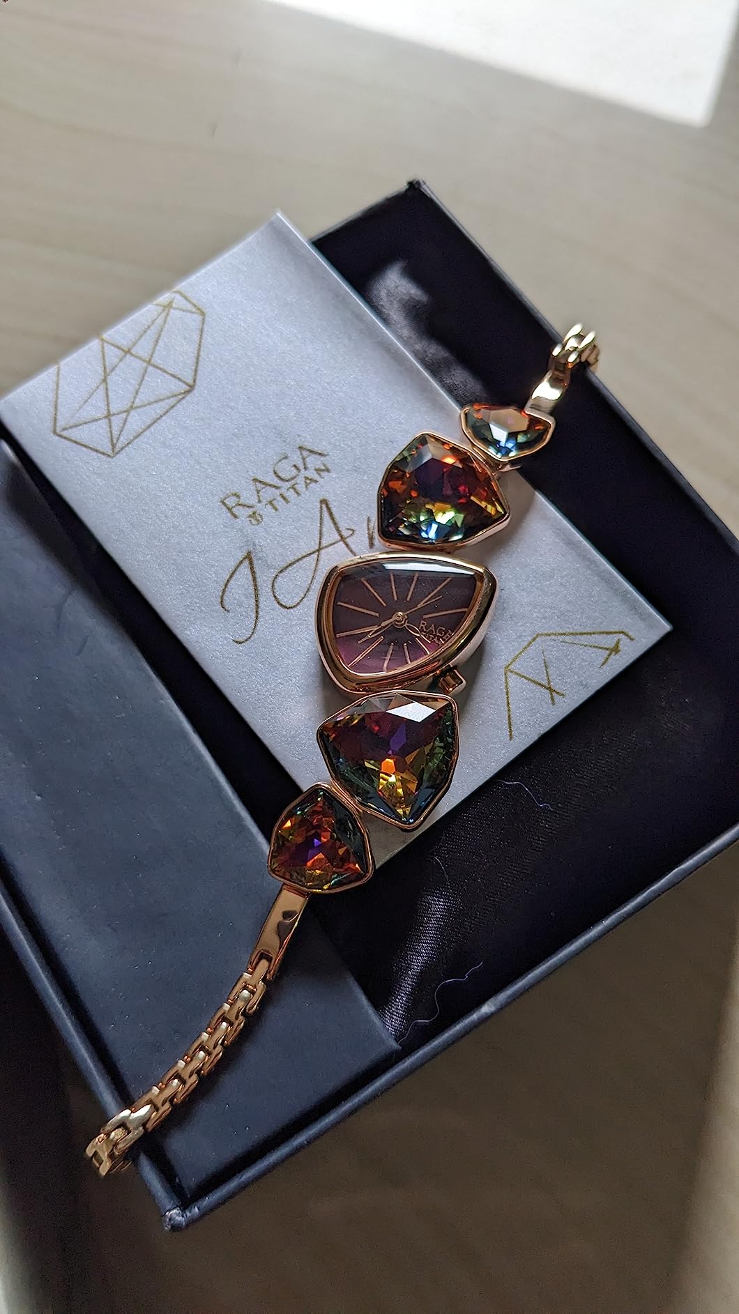 Titan Raga I Am Maroon Dial Women Analog Watch With Metal Strap ...