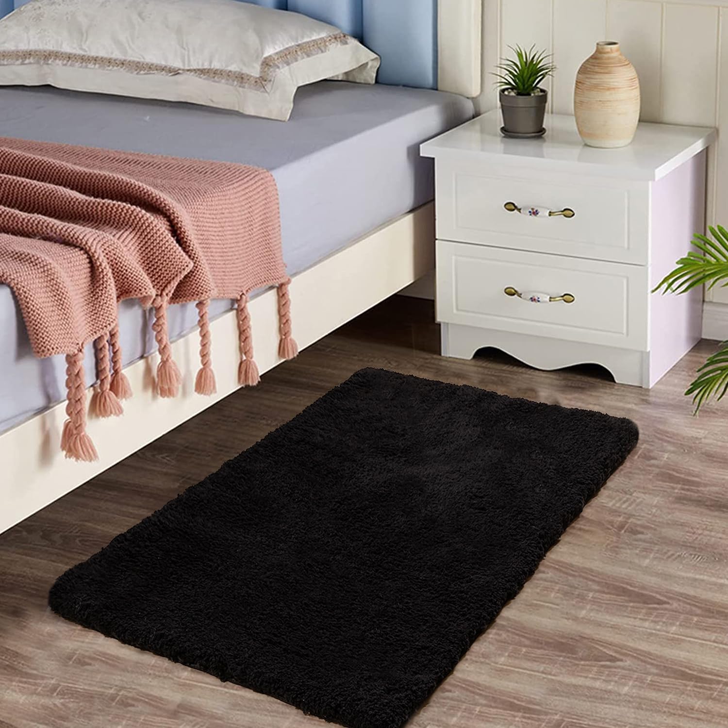 Amazon.com: Latepis Black Small Fluffy Rug 2x3 for Bedroom, Machine ...