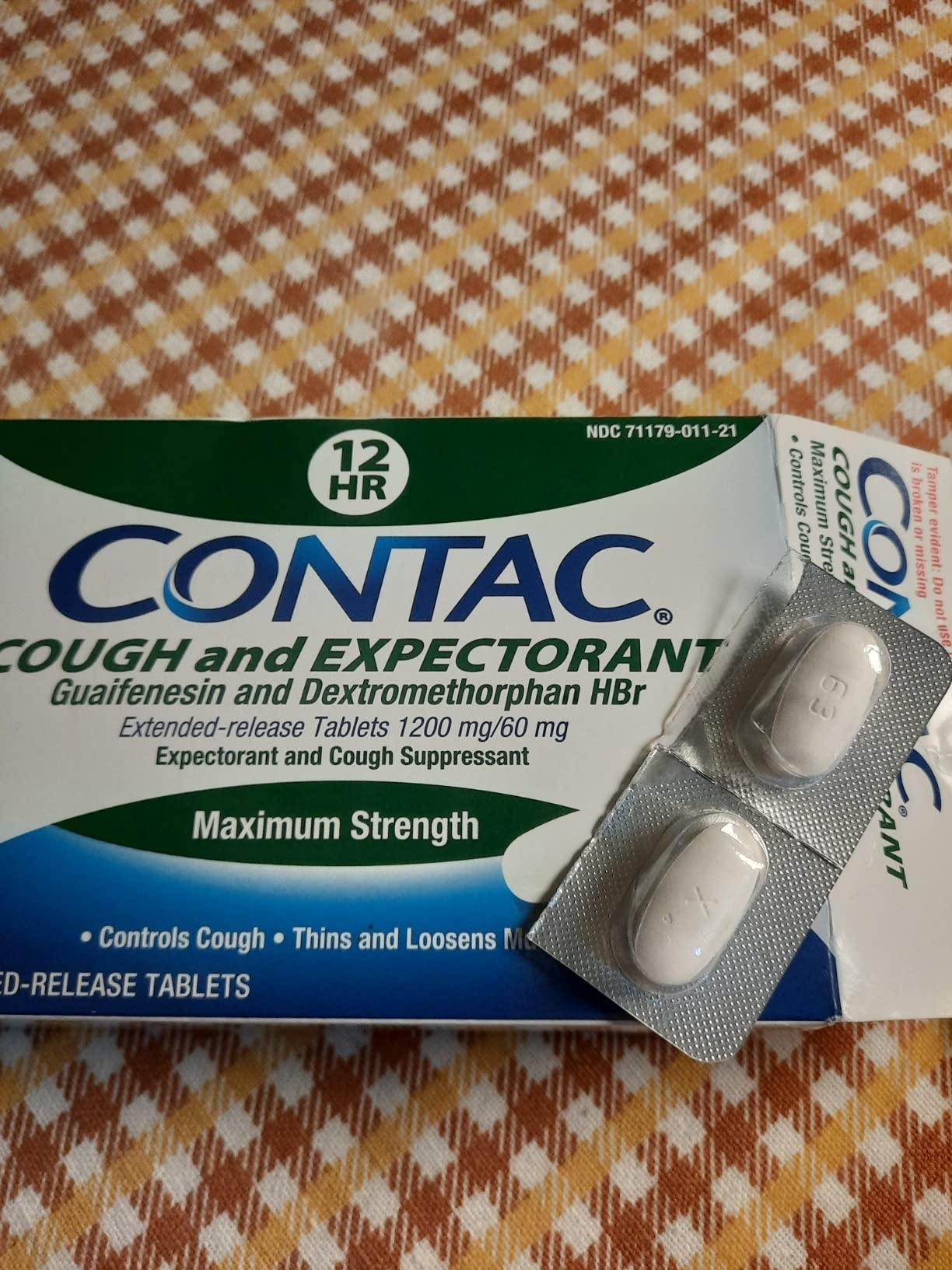 Amazon.com: Contac Chest Congestion, Max Strength Expectorant Controls ...