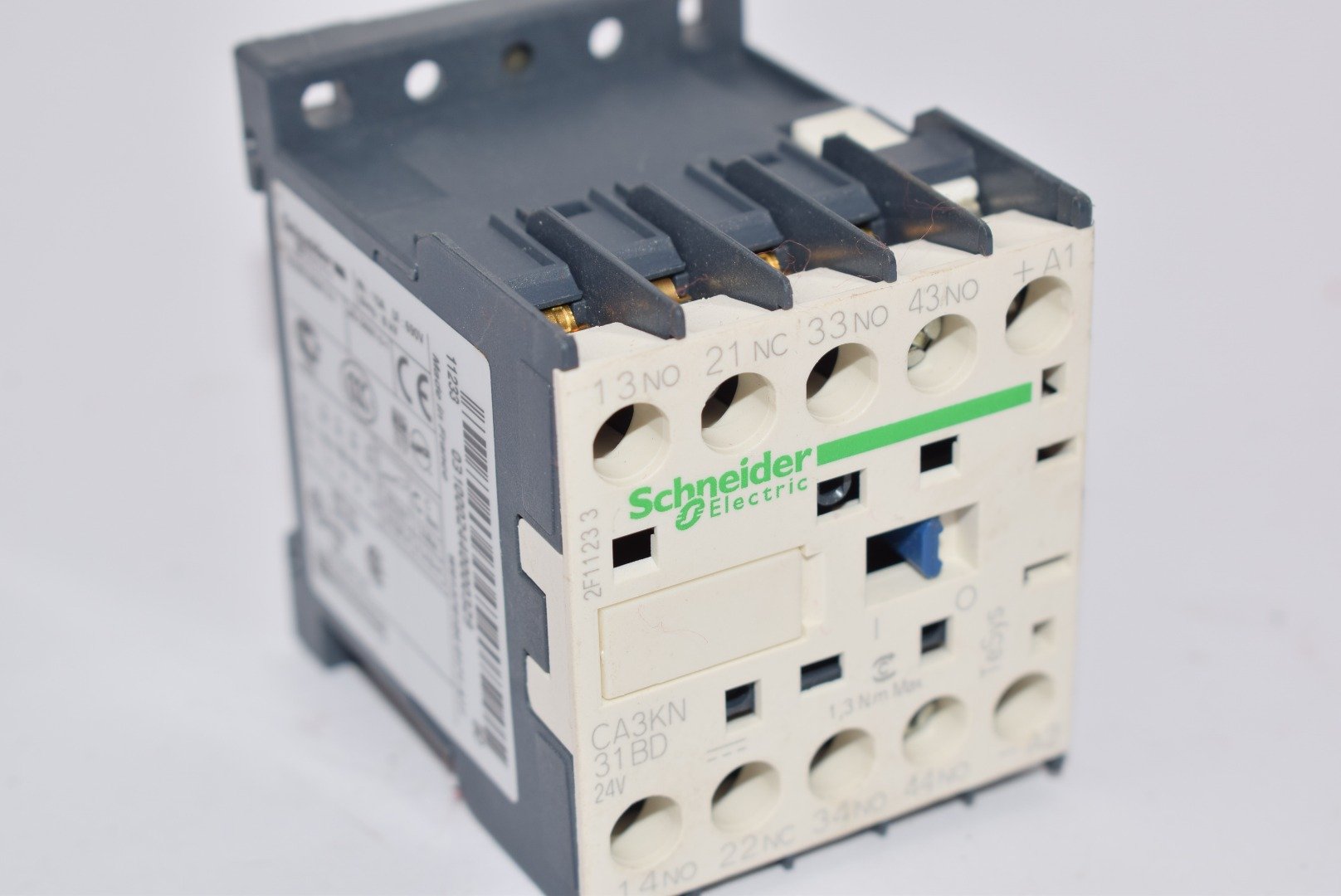IEC Control Relay,3NO/1NC,24VDC,10A: Amazon.com: Industrial & Scientific