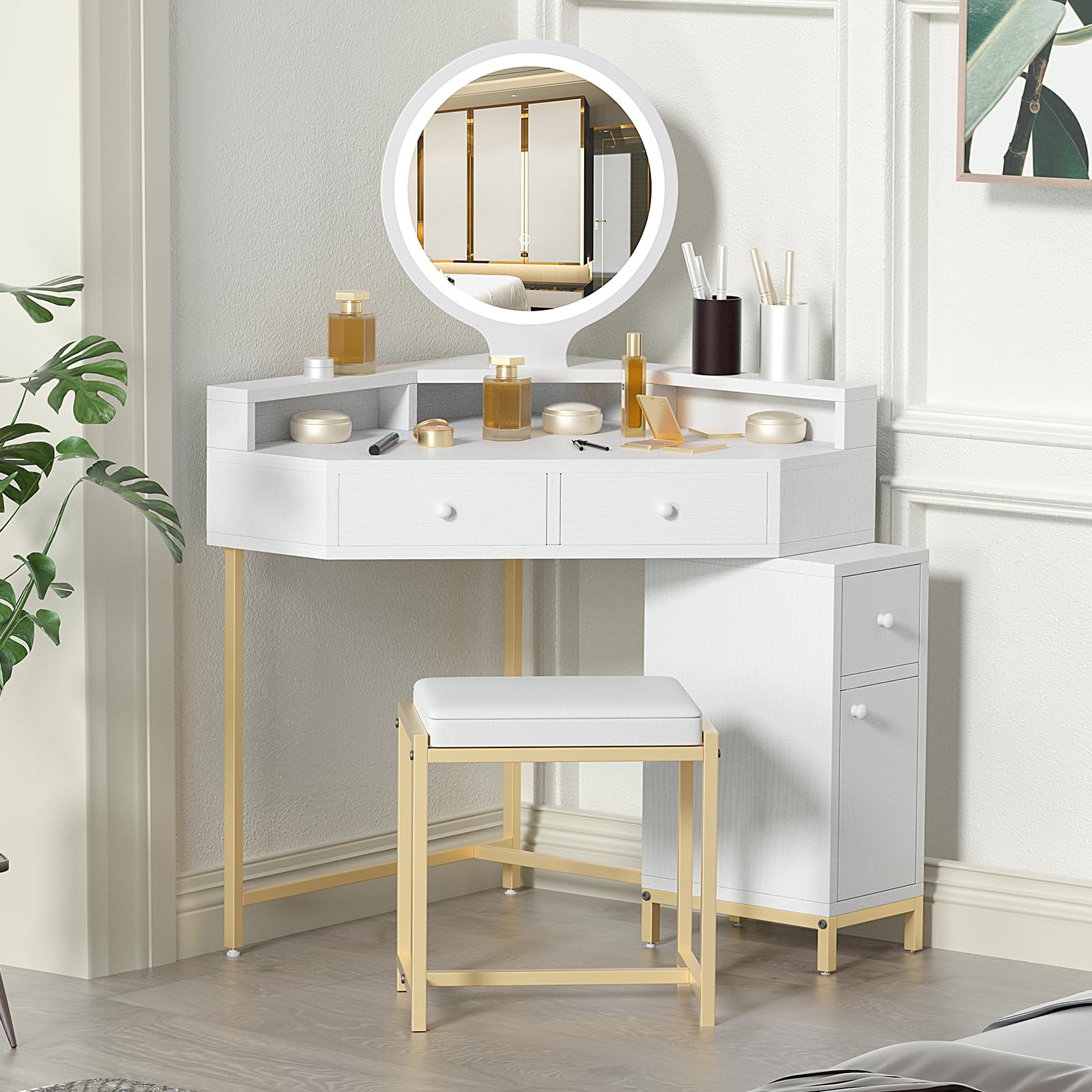 Bathroom Makeup Vanity